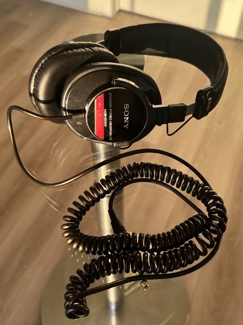 Closed: Sony MDR-CD900 - Original Amorphous Diamond Driver version ...