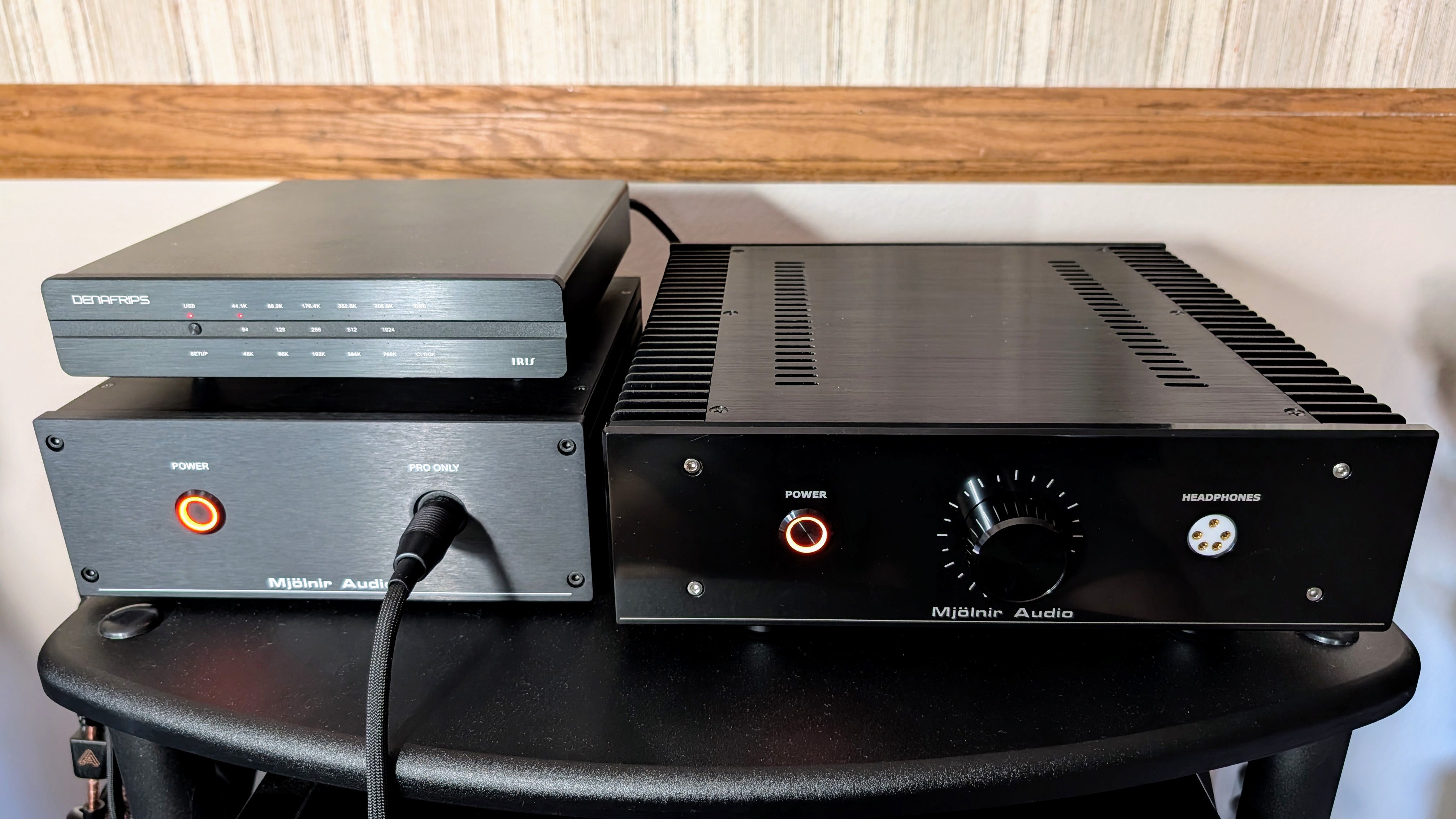 Closed: Mjolnir Audio Carbon Electrostatic Headphone Amplifier w/ TDK ...