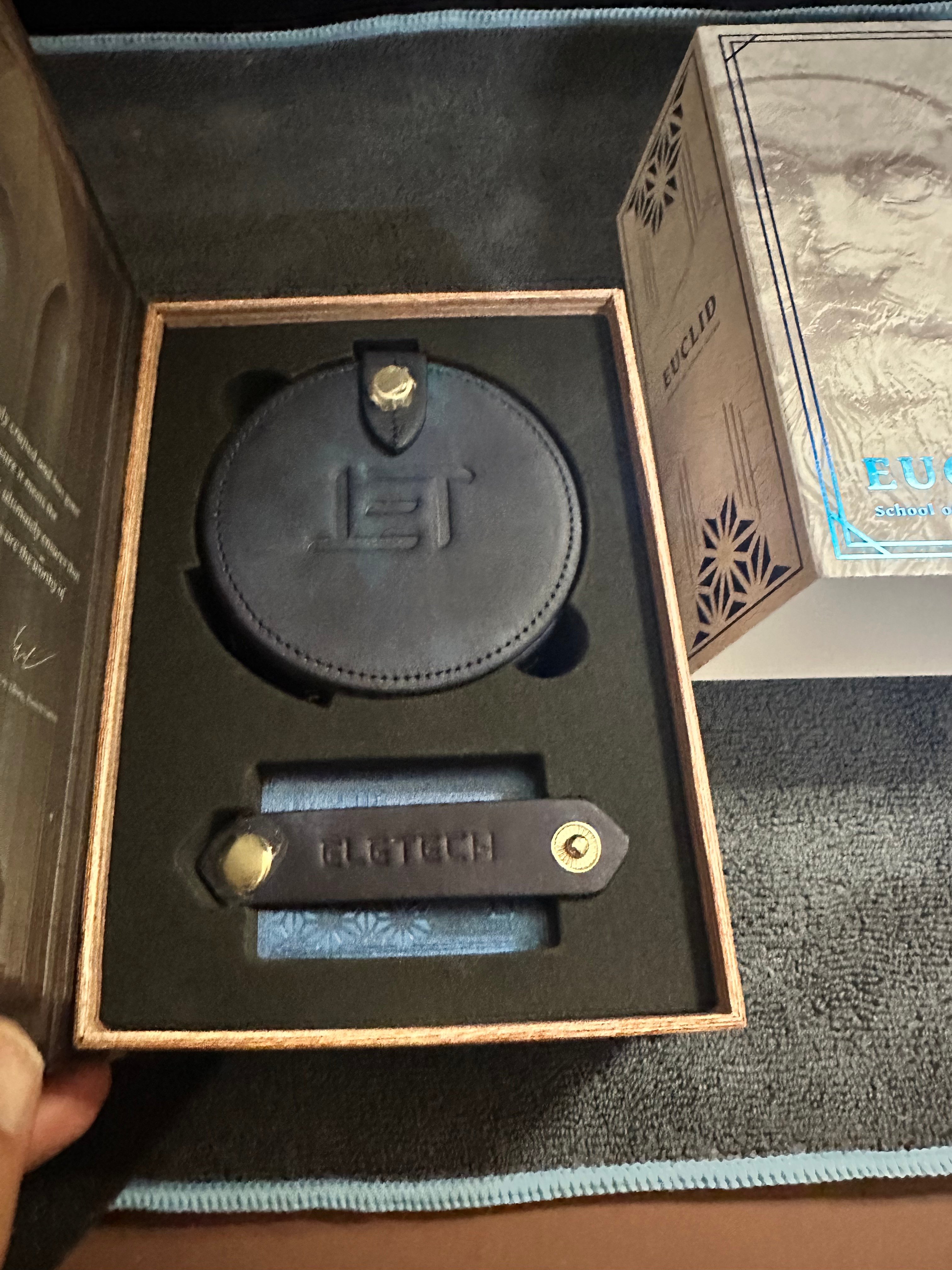 Sold: Eletech Euclid 4.4mm Versa 2-pin and MMCX - mint | Headphone Reviews and Discussion - Head ...
