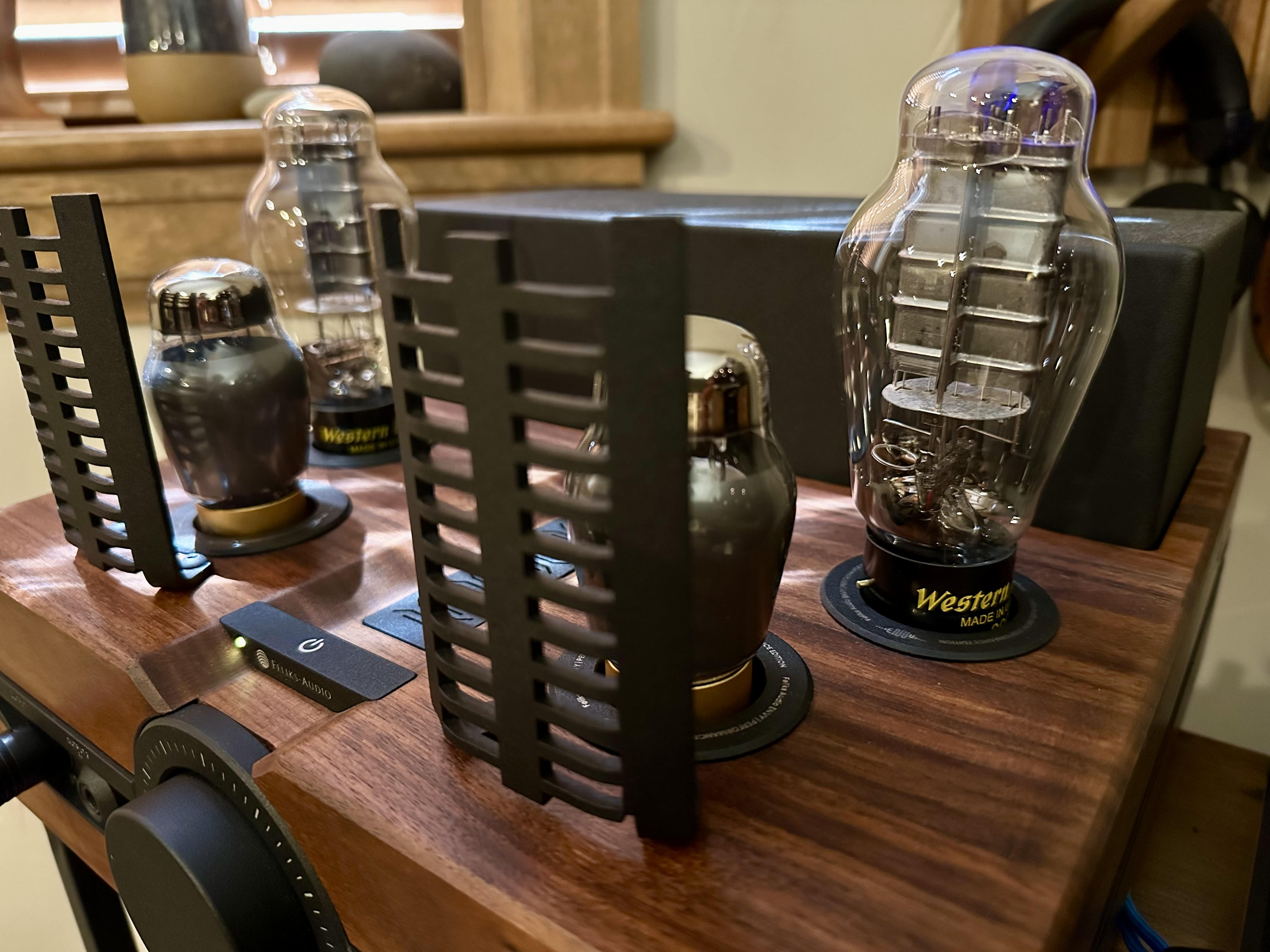Western Electric 300B - B-Stock Tubes | Headphone Reviews and ...