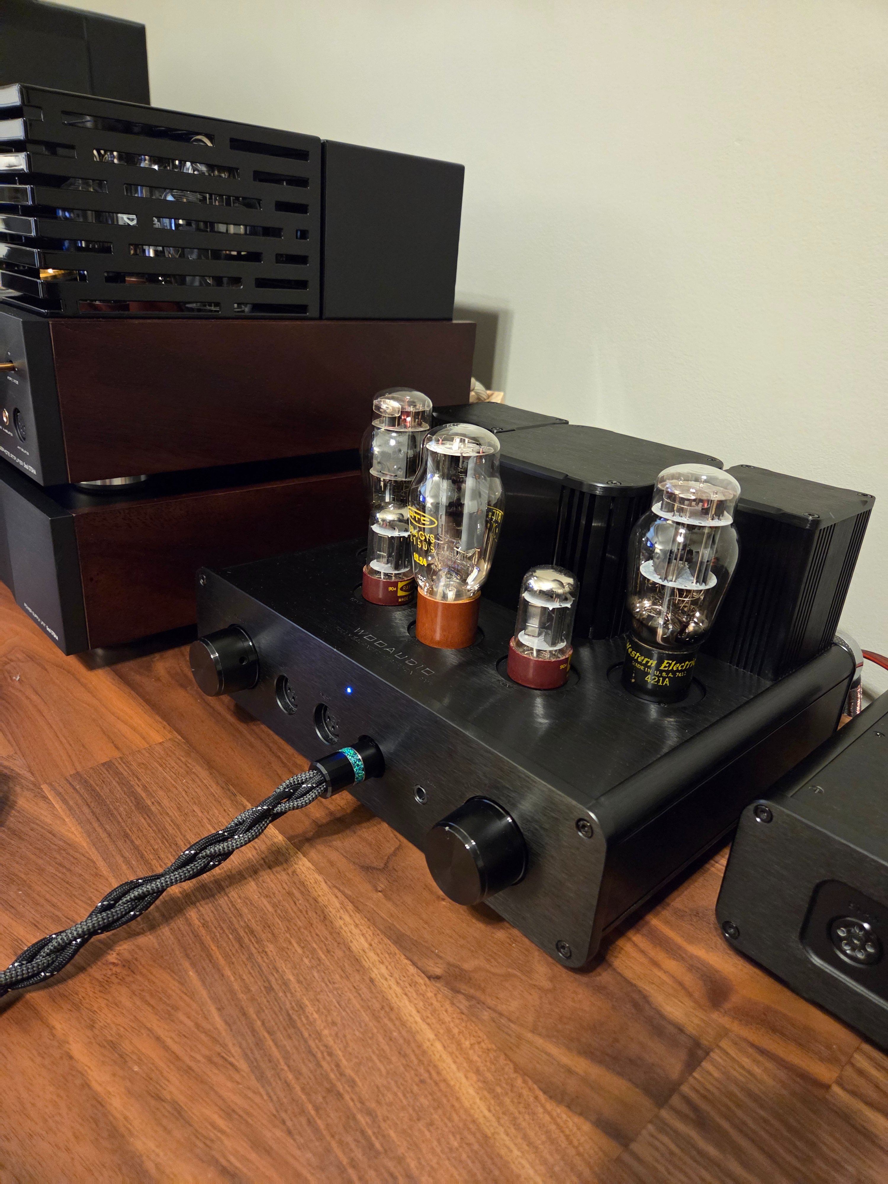 Show us your Head-Fi station at it's current state. No old pictures ...