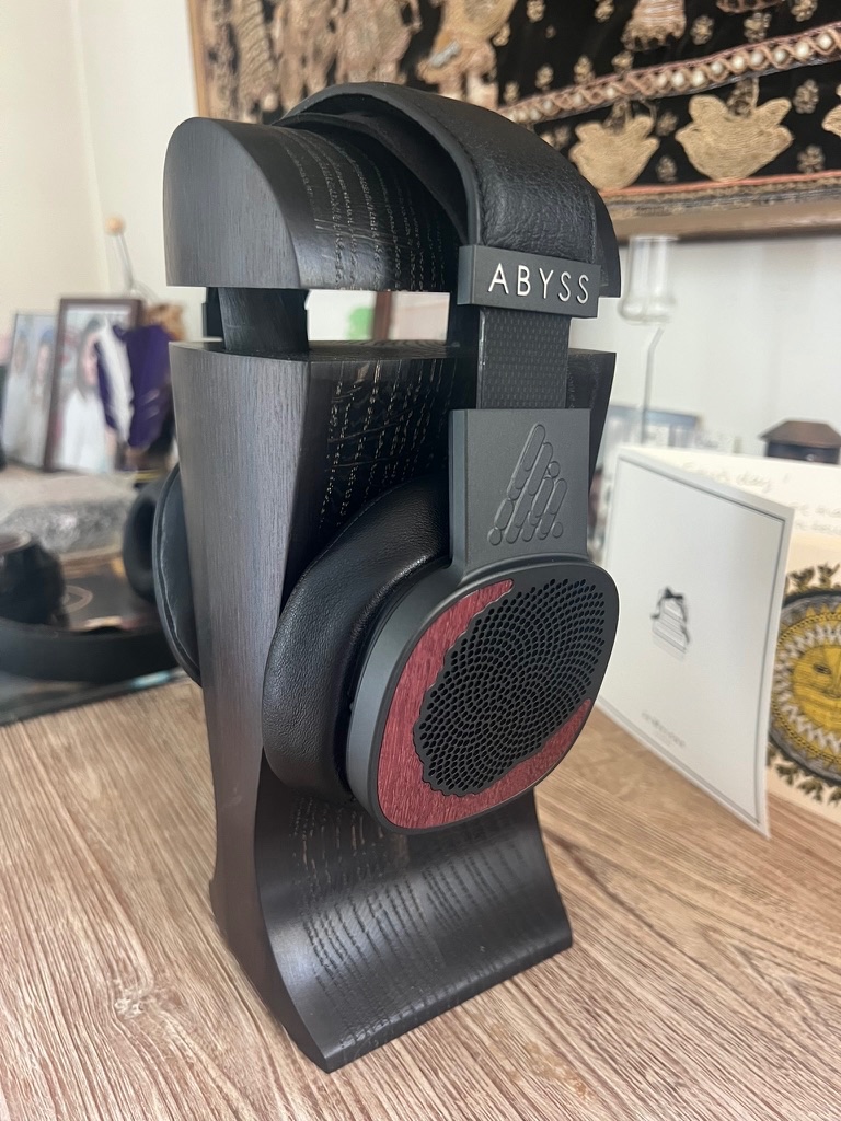 Diana MR Purple Heart + Extra New Suede Pads | Headphone Reviews and ...