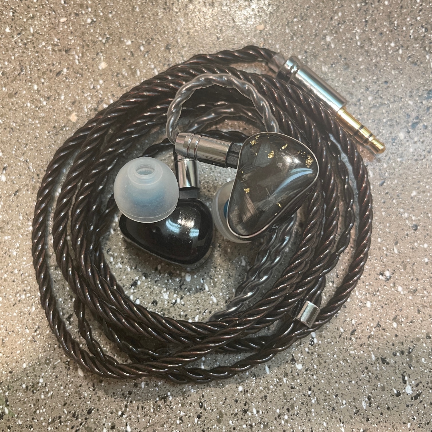 Chinese / Asian Brand IEM Info Thread | Page 2014 | Headphone Reviews ...