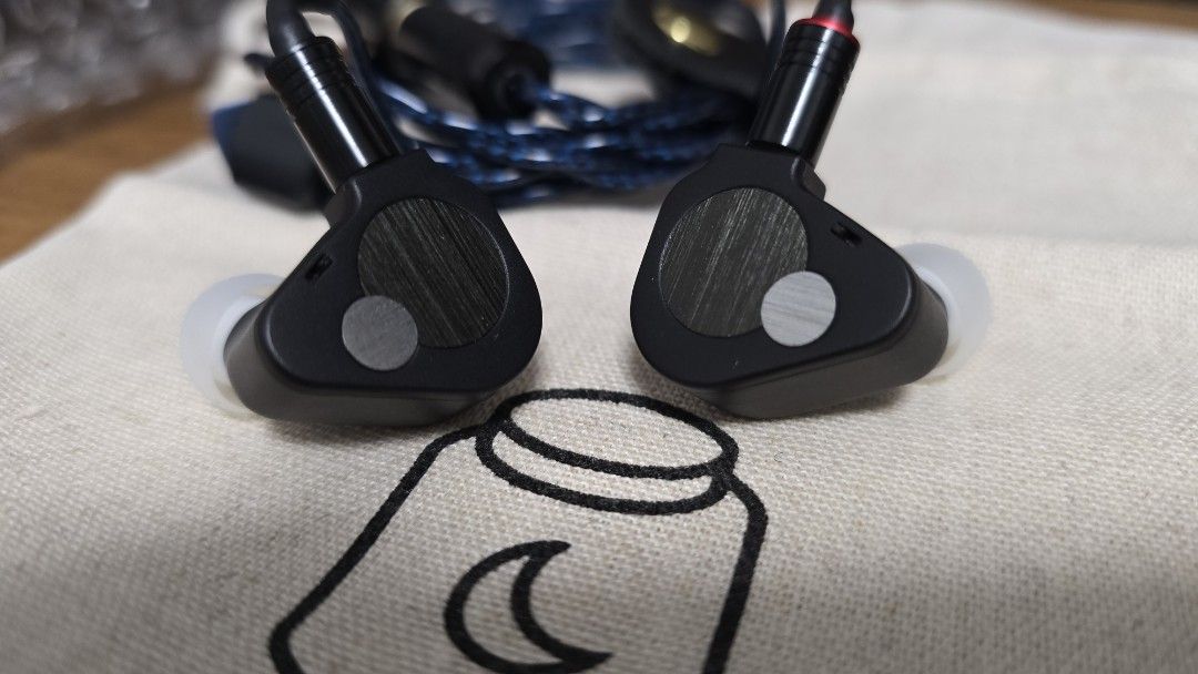 Closed: Nightjar Duality IEM with Blue Hour 2w & Impedence Adapter ...