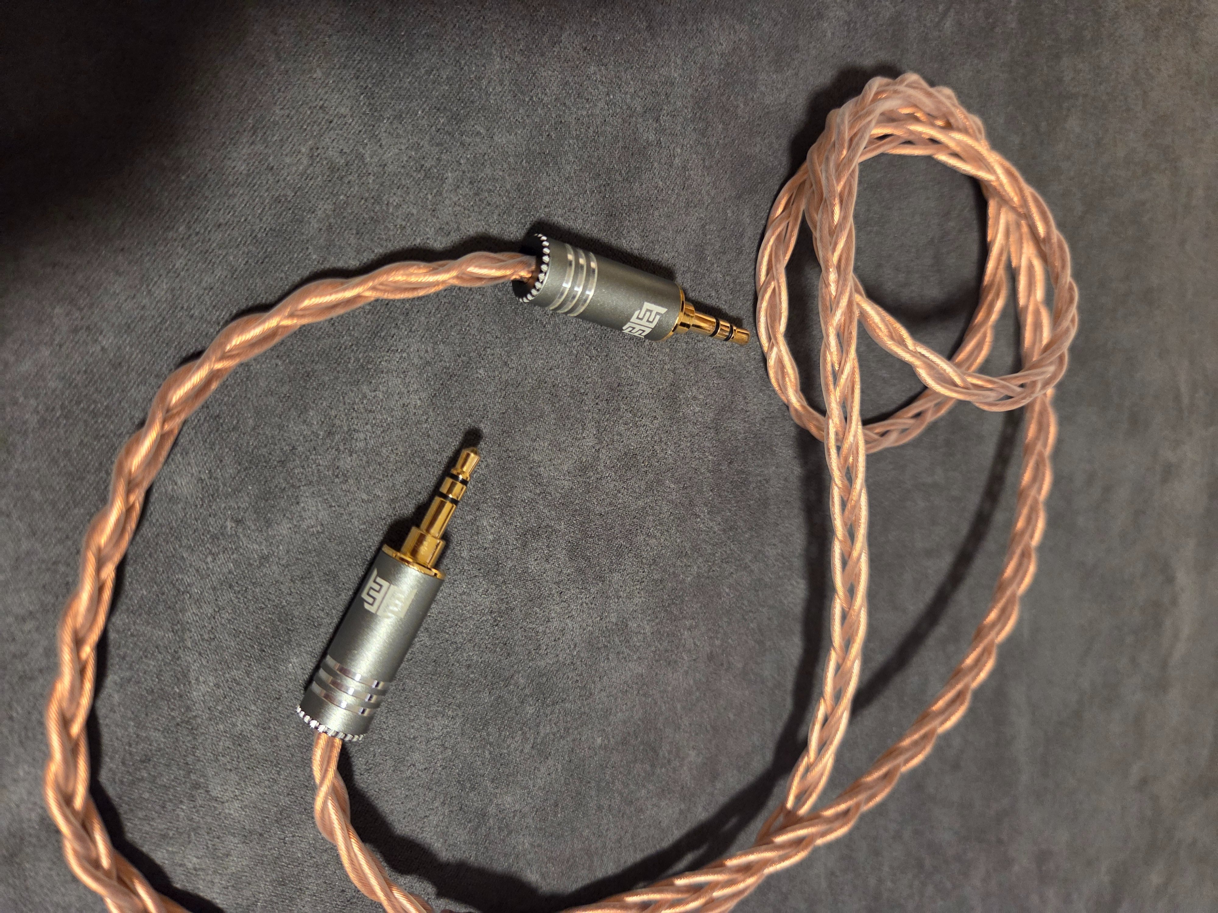 Closed: Double Helix Molecule SE Headphone Cable - premium OCC copper ...