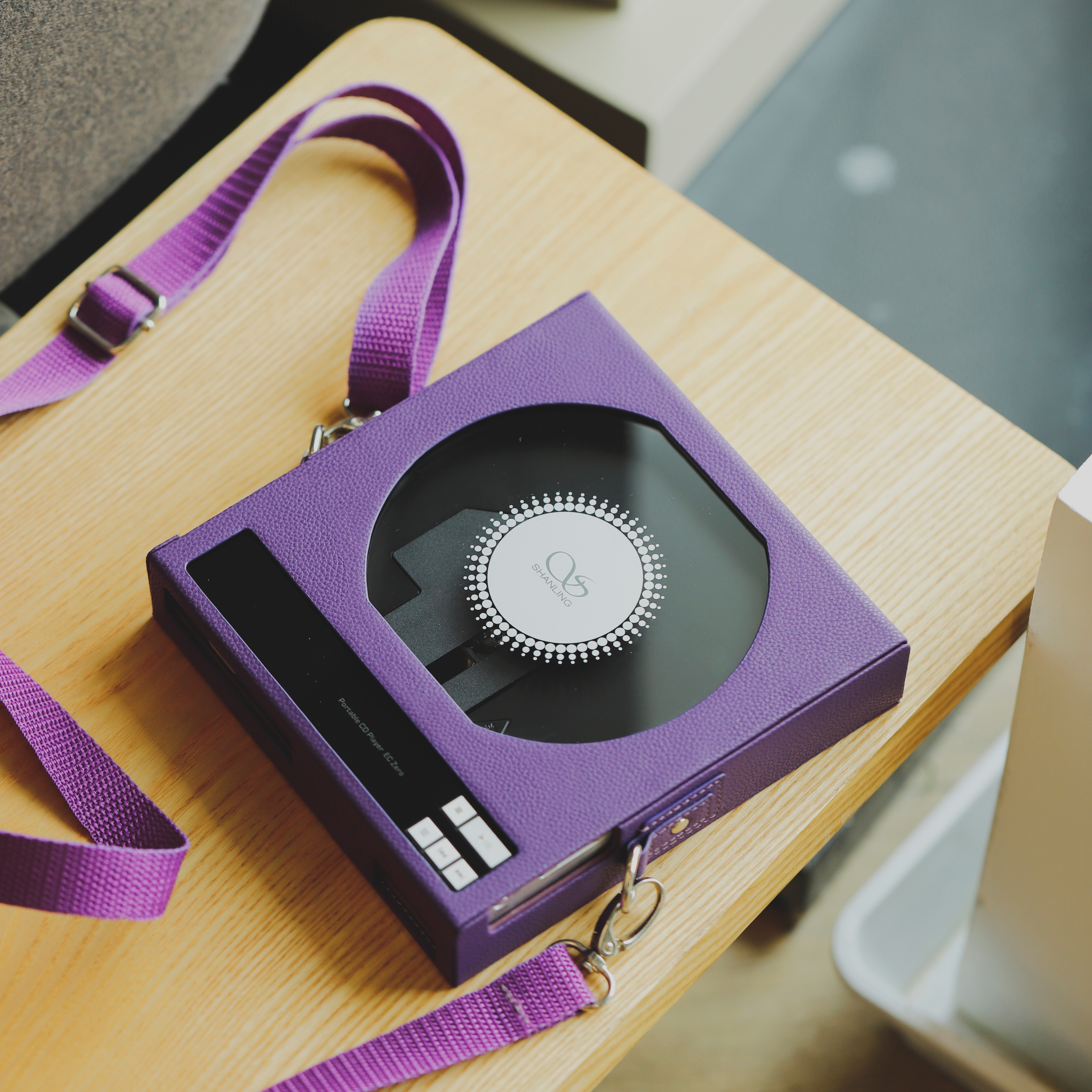 Introducing Shanling EC Zero AKM - New Midrange Portable CD Player | Headphone Reviews and ...