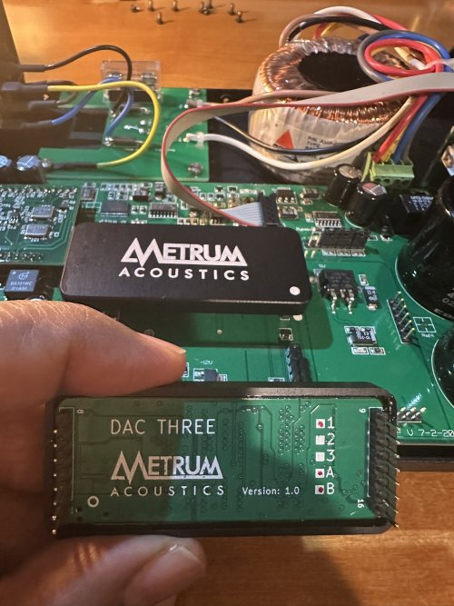Sold: Metrum Acoustics Amethyst R2R NOS DAC / Amp Upgraded with DAC3 Modules | Headphone Reviews ...