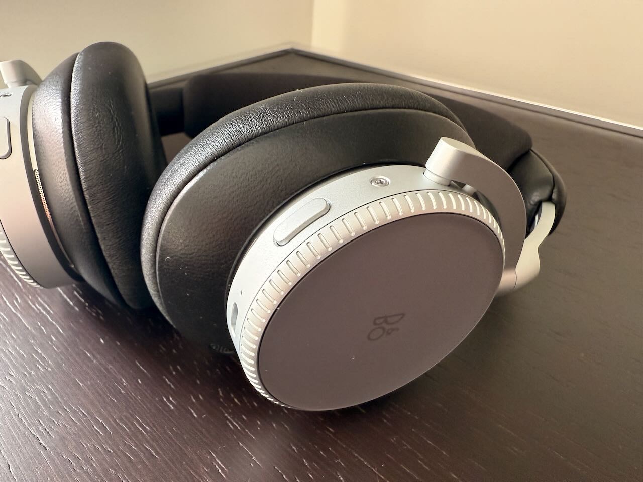 Sold: B&O Beoplay H100 absolutely Mint Condition | Headphone Reviews ...