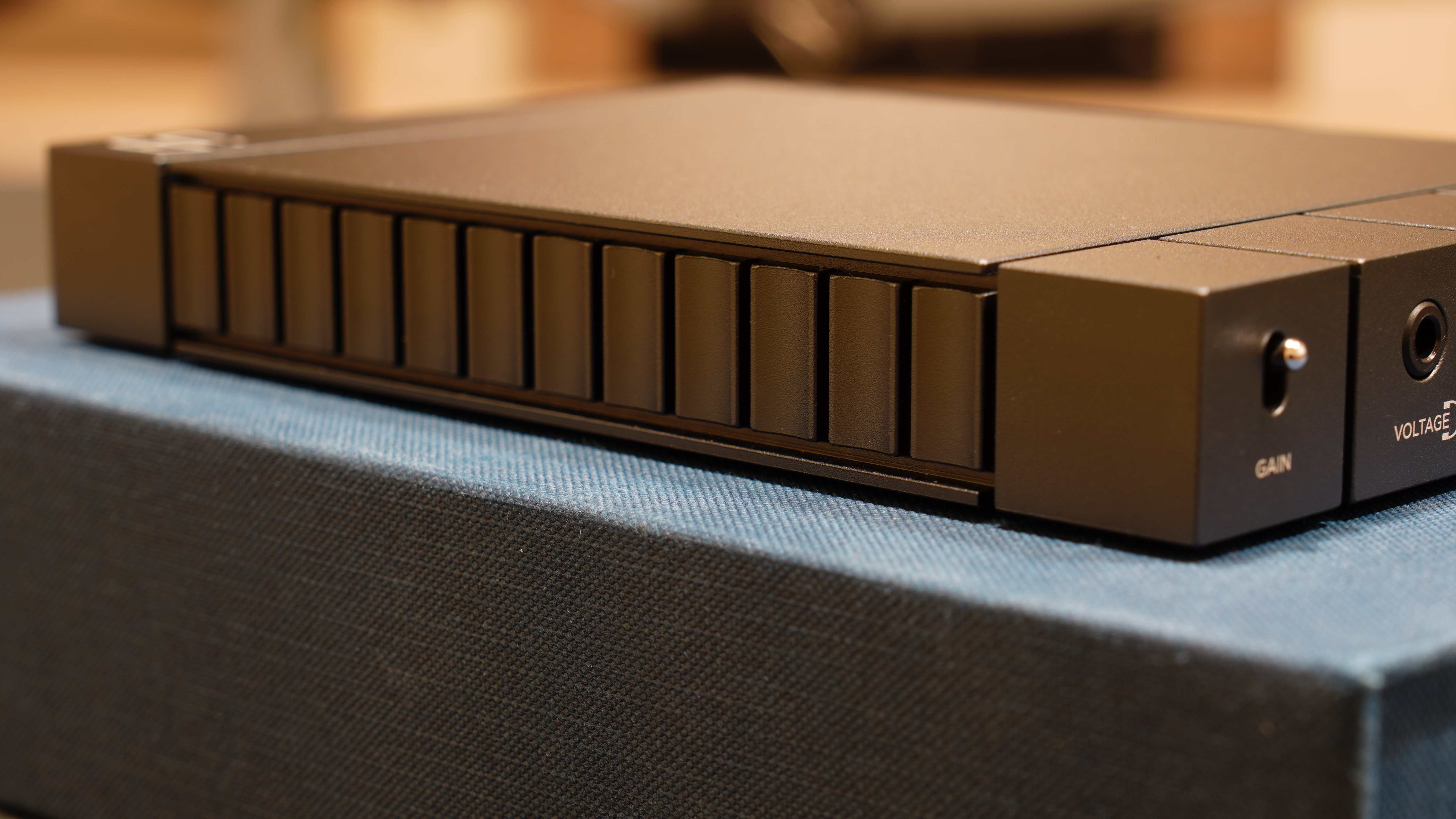 Closed: Enleum HPA-23RM Headphone Amplifier | Headphone Reviews and Discussion - Head-Fi.org