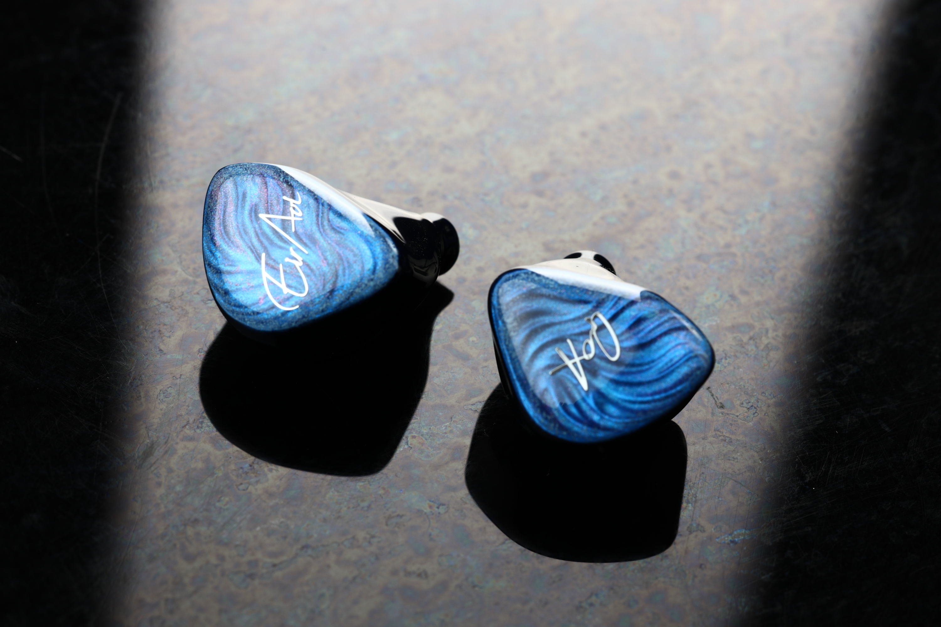 Queen of Audio x Eir Aoi Misty Blue - Reviews | Headphone Reviews and ...
