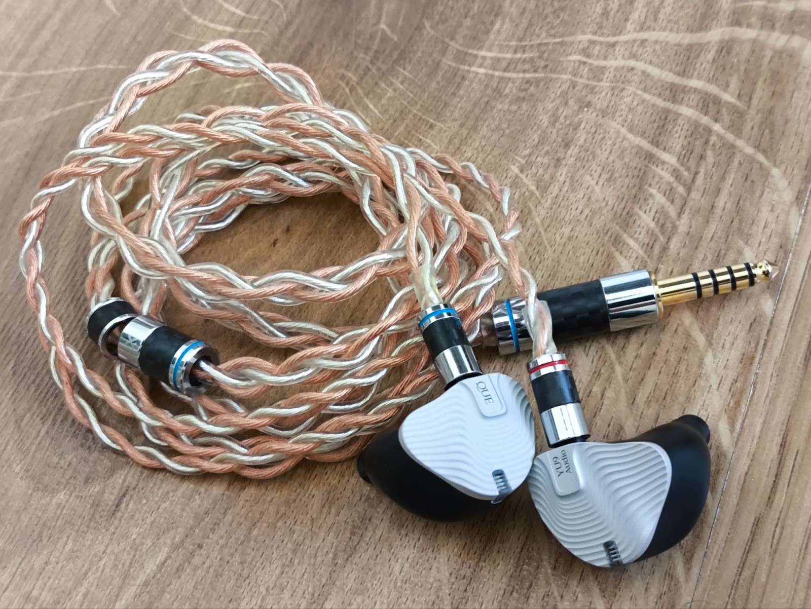 YU9 (Fish 9) Que | Headphone Reviews and Discussion - Head-Fi.org