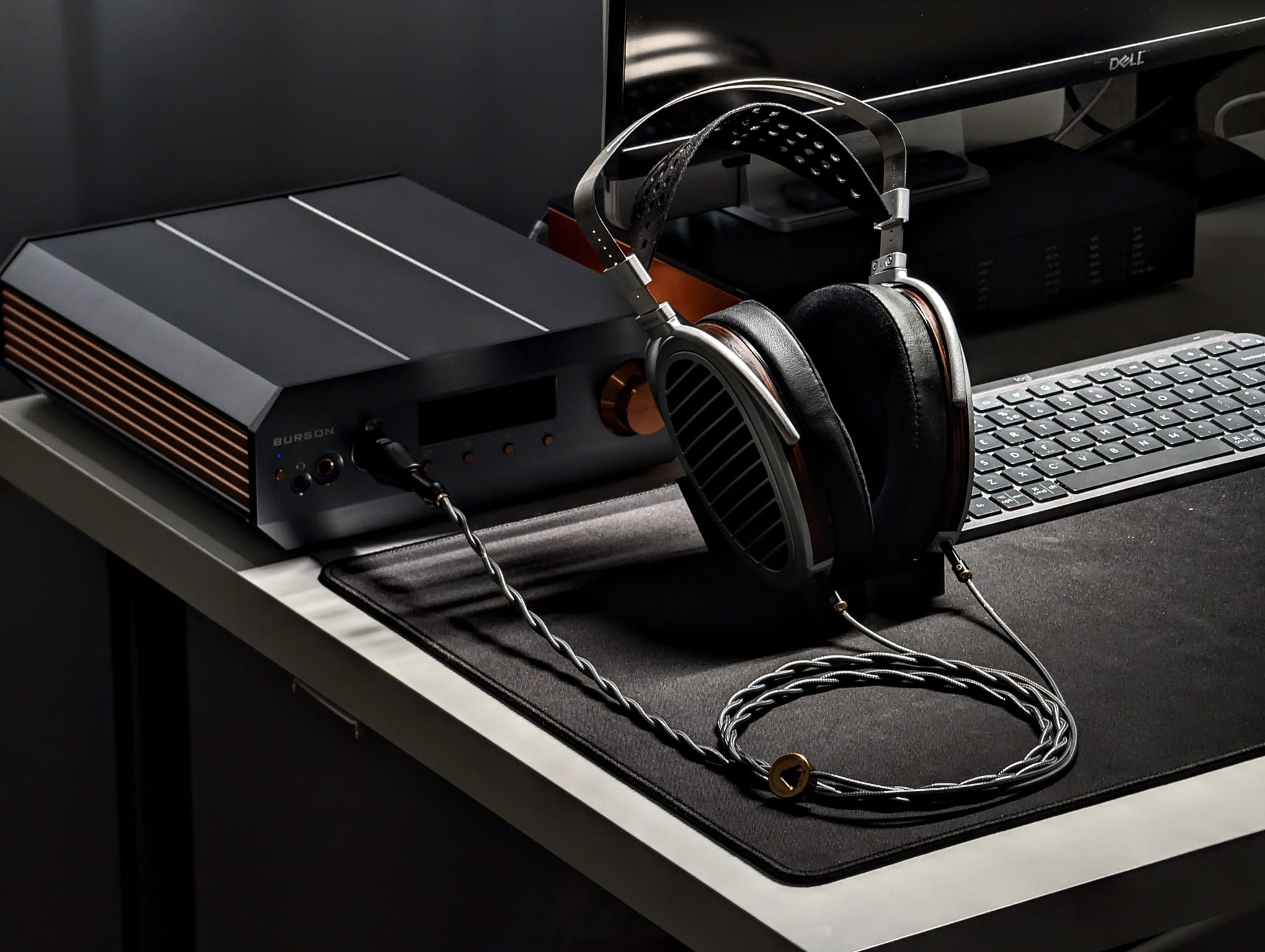 Burson Conductor Voyager with ES9039PRO DAC chip, 2x10W pure Class-A ...