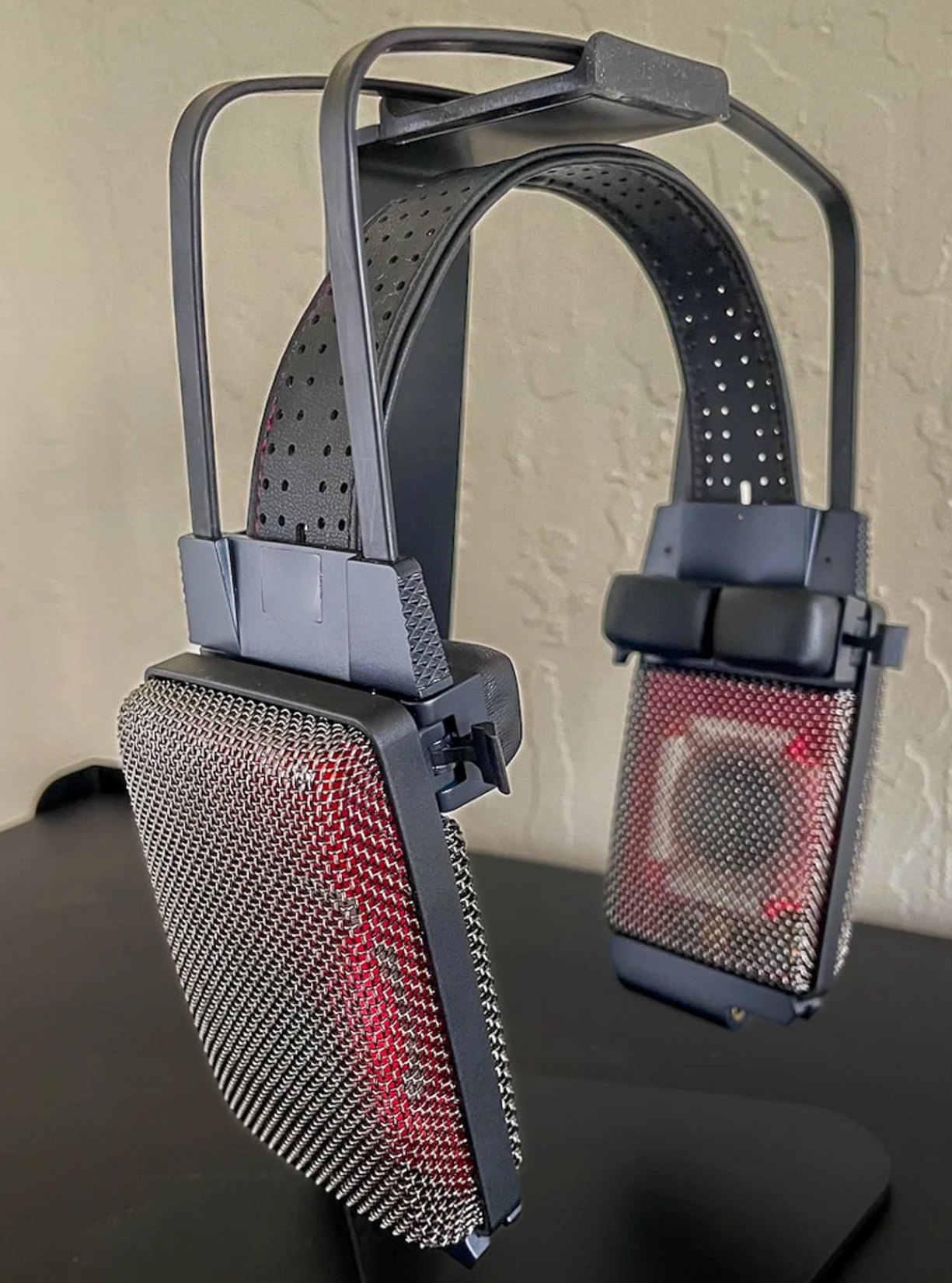 History of the AKG K1000? | Page 31 | Headphone Reviews and Discussion ...