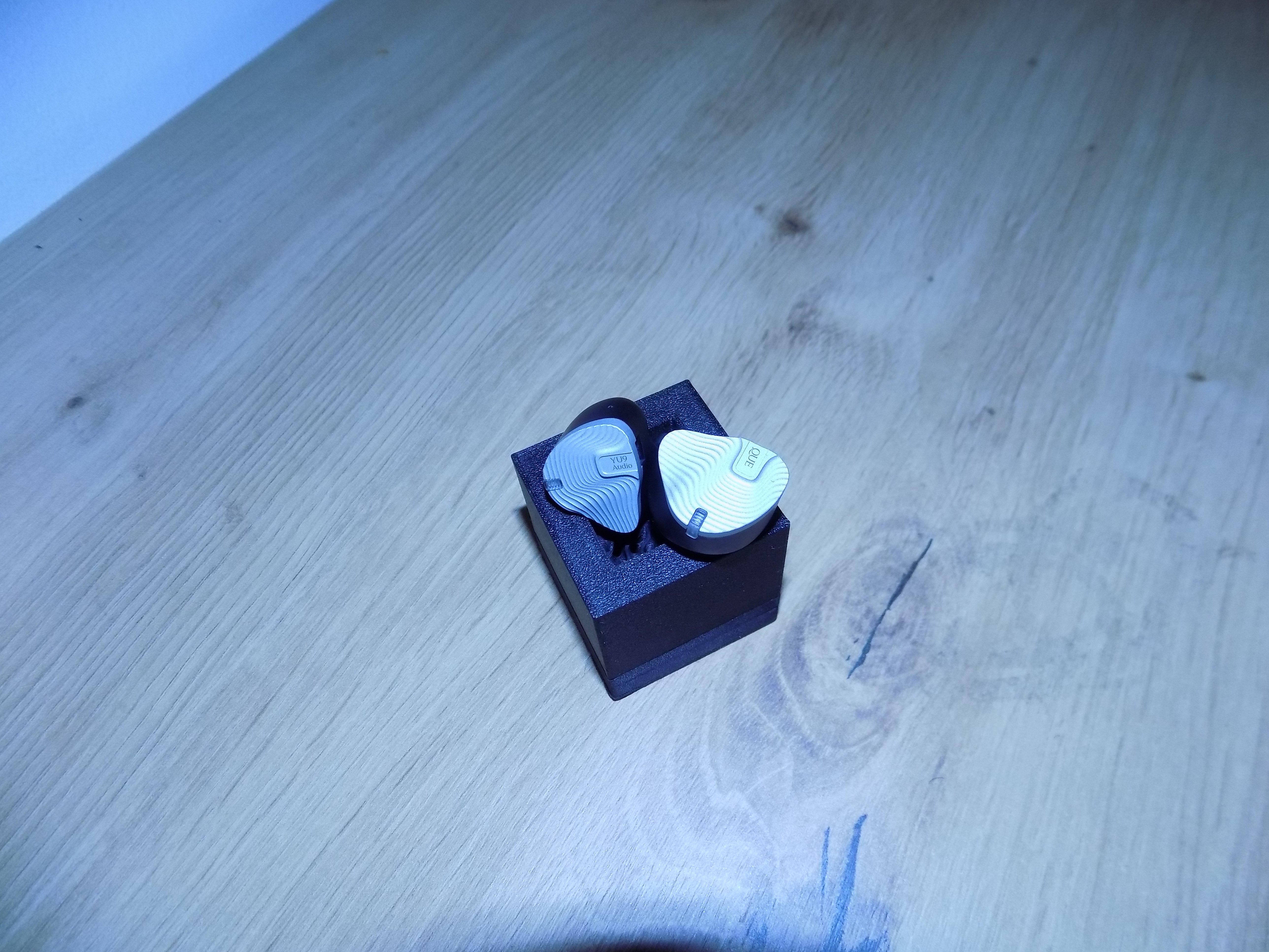 YU9 (Fish 9) Que | Headphone Reviews and Discussion - Head-Fi.org