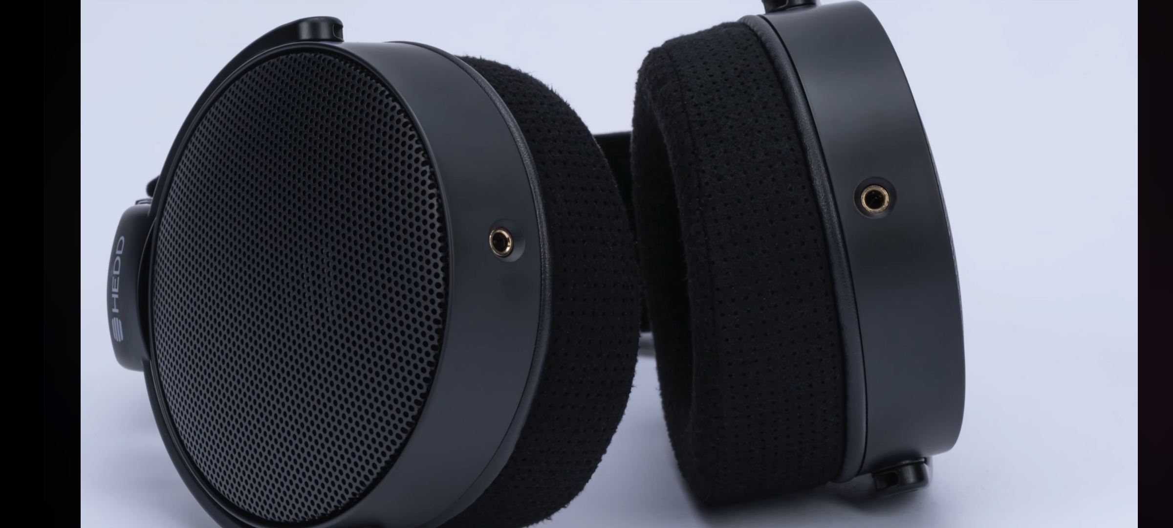 HEDDphone D1. The first dynamic headphone with Thin-ply Carbon ...