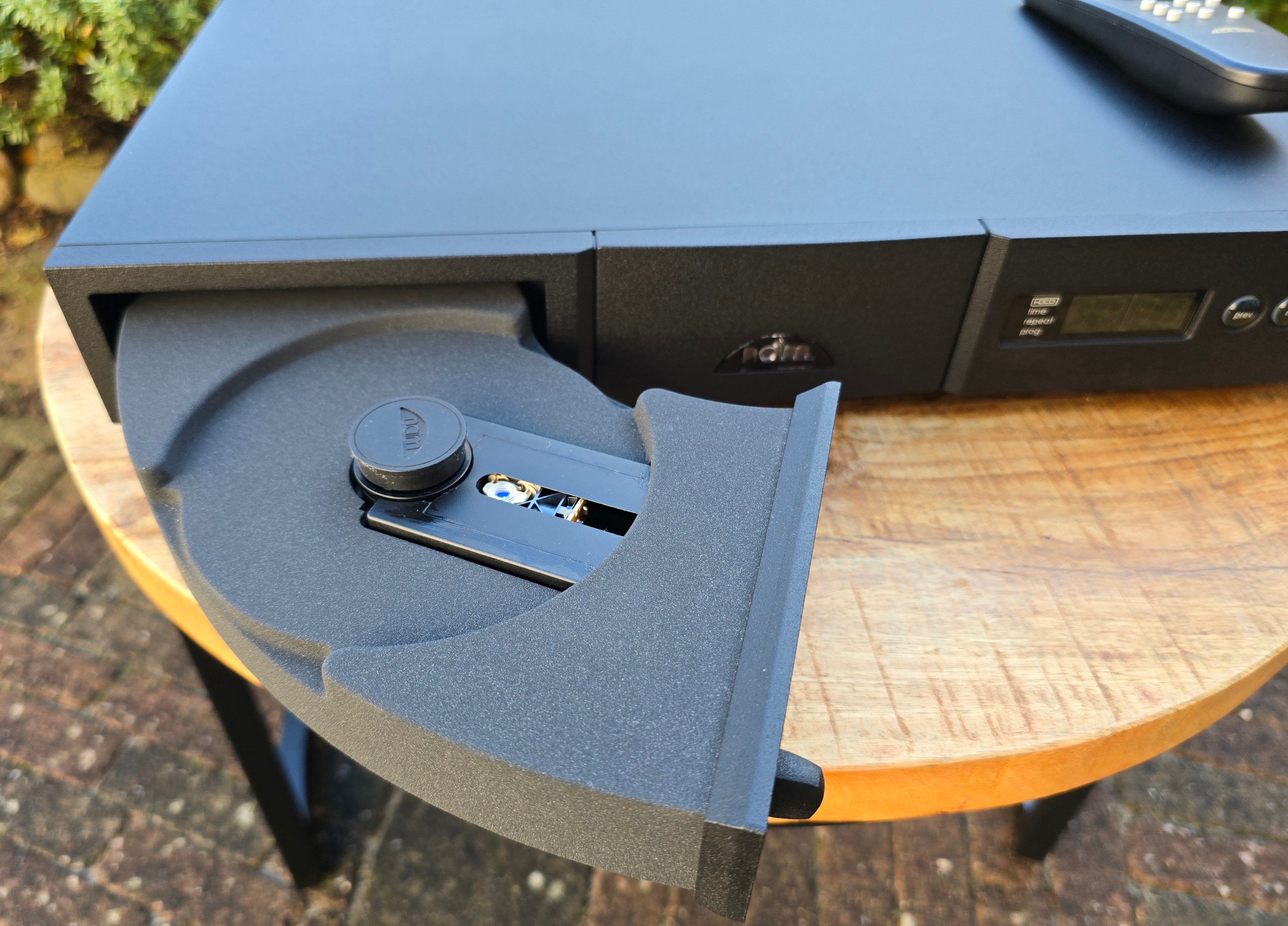 Closed: Naim CD5x CD player with remote | Headphone Reviews and ...