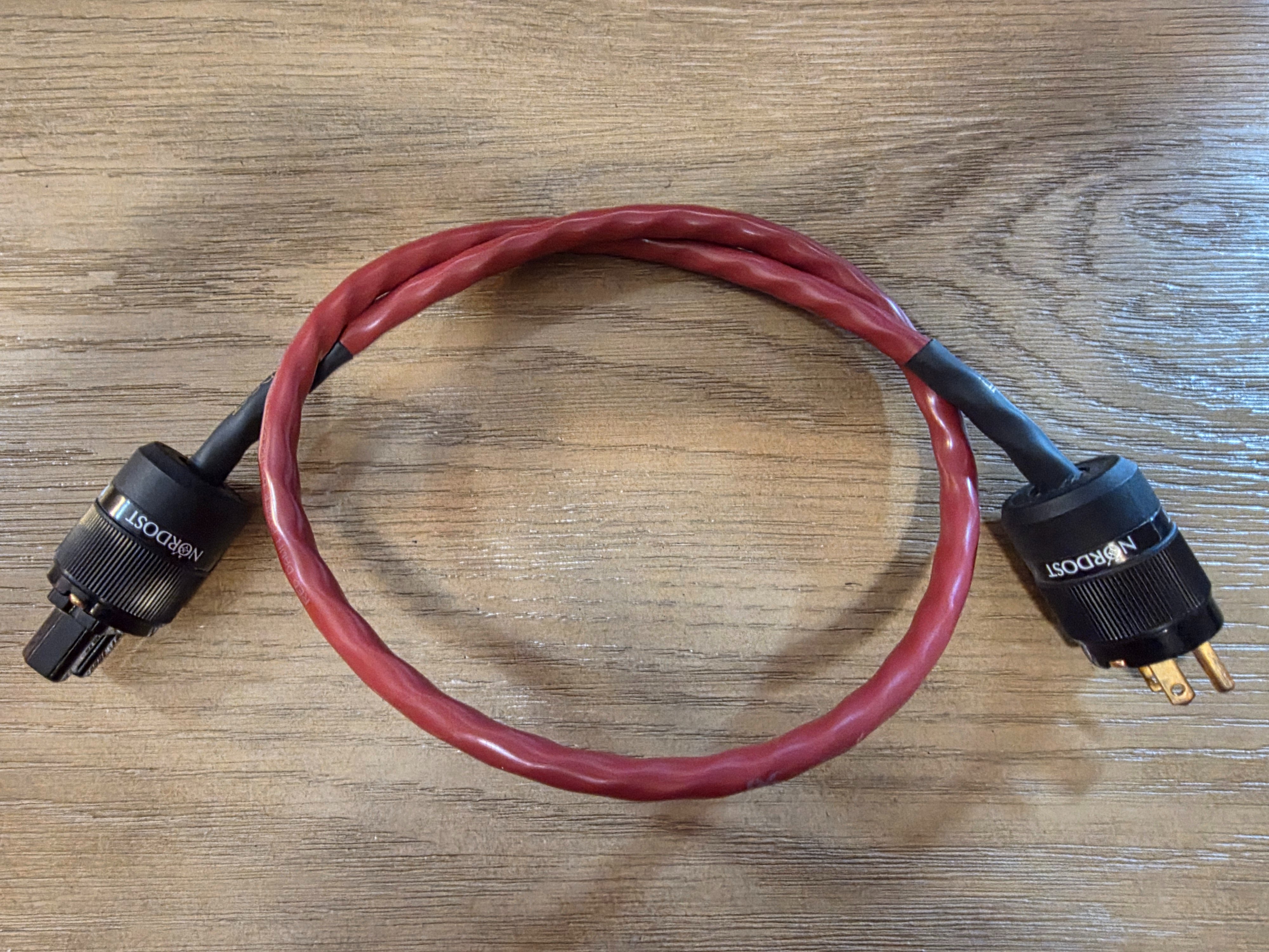 Nordost Red Dawn 1 meter AC power cable | Headphone Reviews and ...
