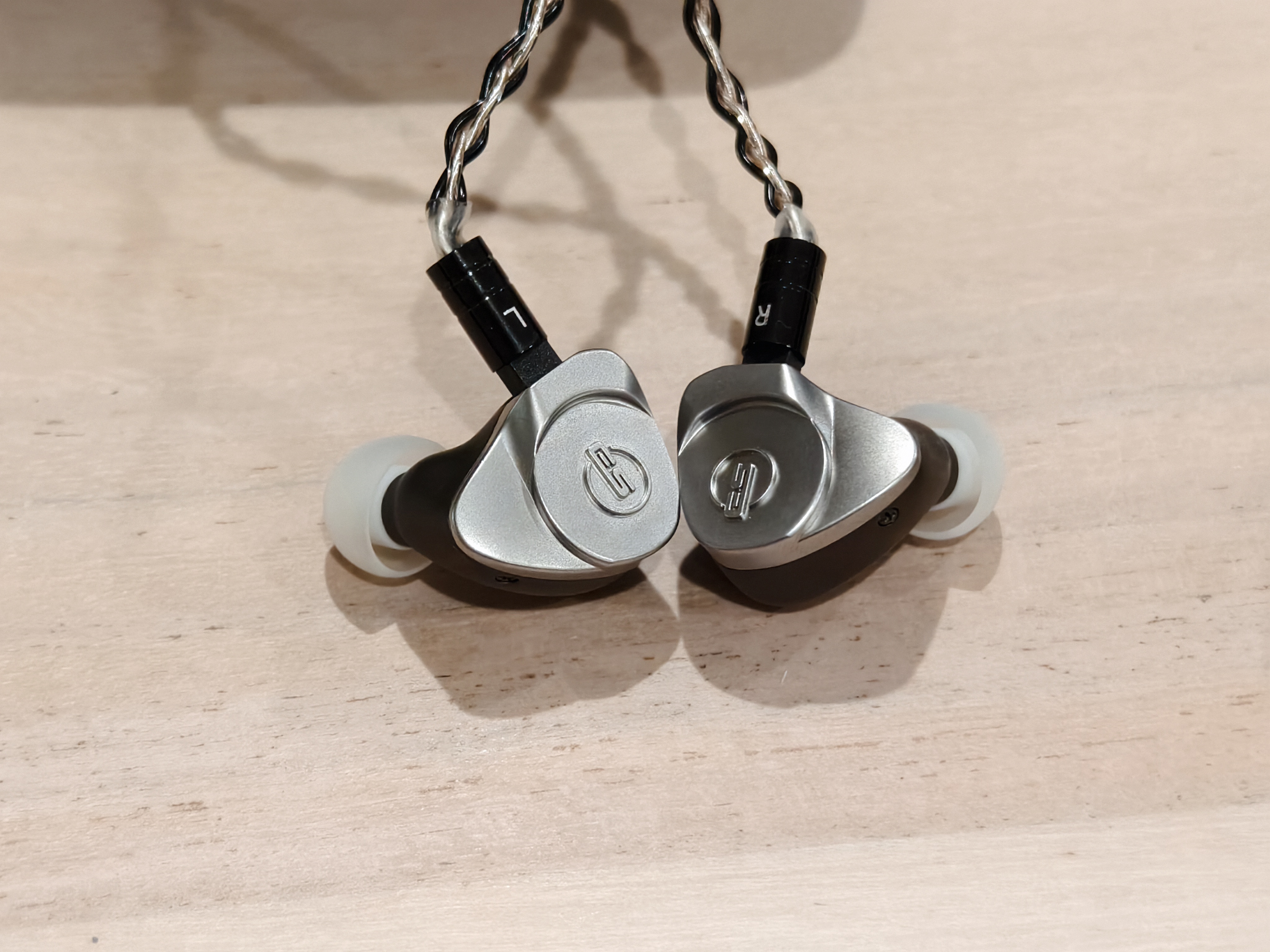 Earsonics Stark | Headphone Reviews and Discussion - Head-Fi.org