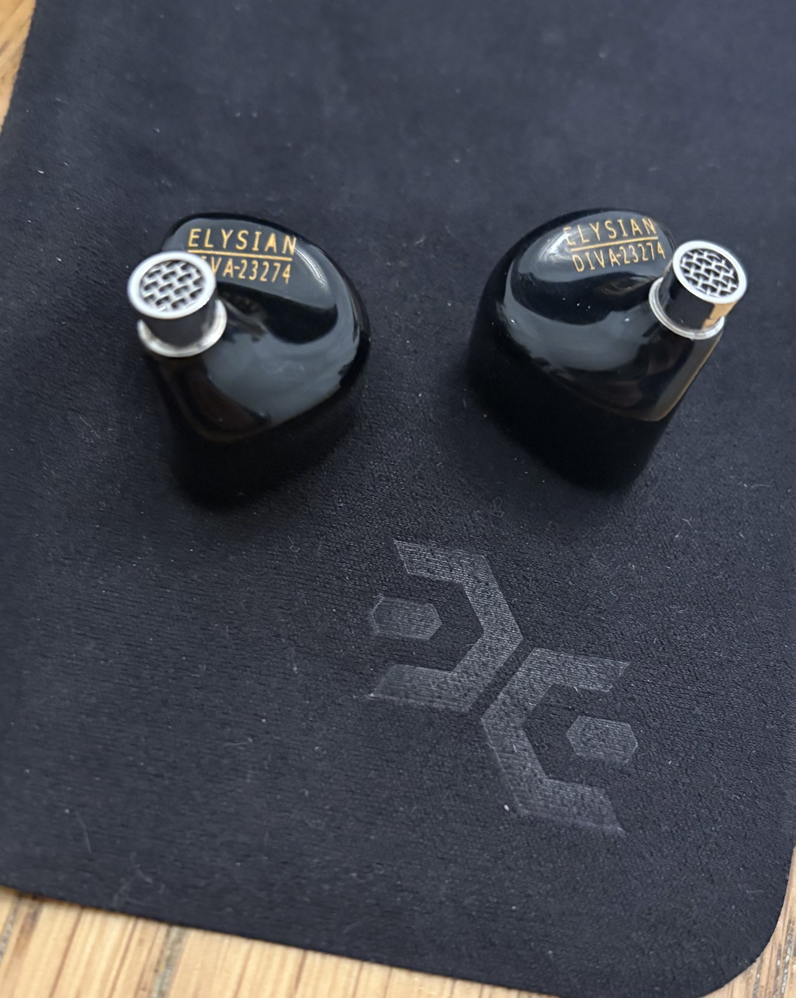 Sold: Elysian Diva 23 | Headphone Reviews and Discussion - Head-Fi.org
