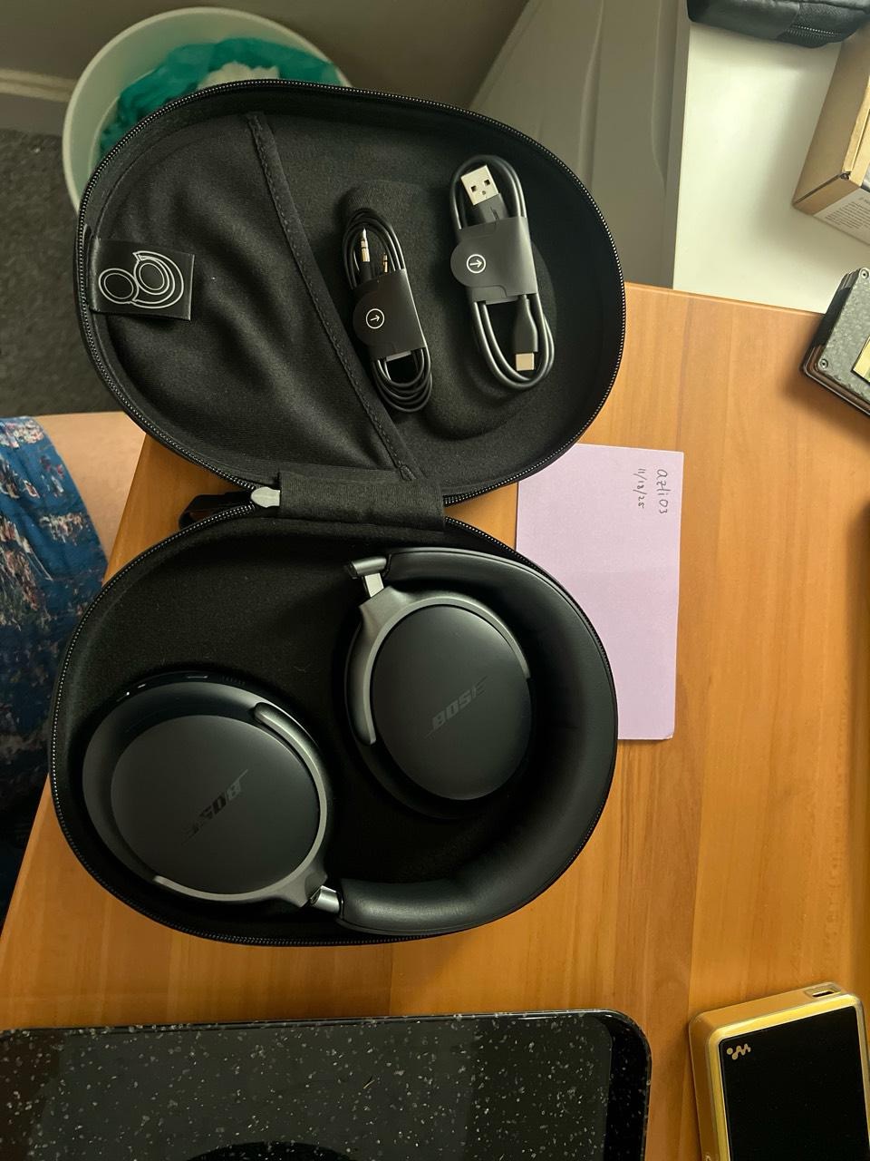 Bose QC Ultra v1 + extra pads | Headphone Reviews and Discussion - Head ...