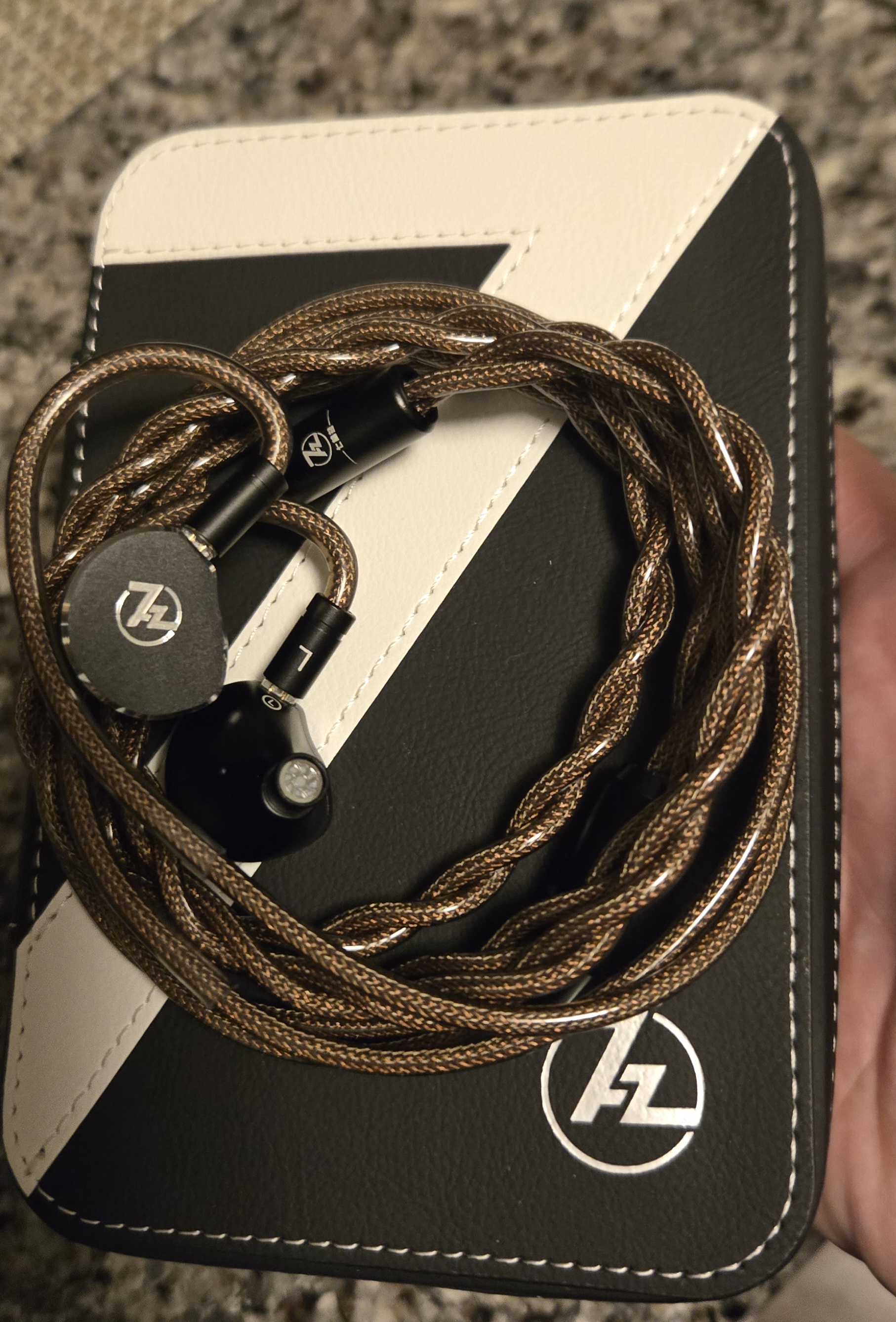 7Hz Timeless II 14.5mm Planar Universal IEM | Headphone Reviews and ...