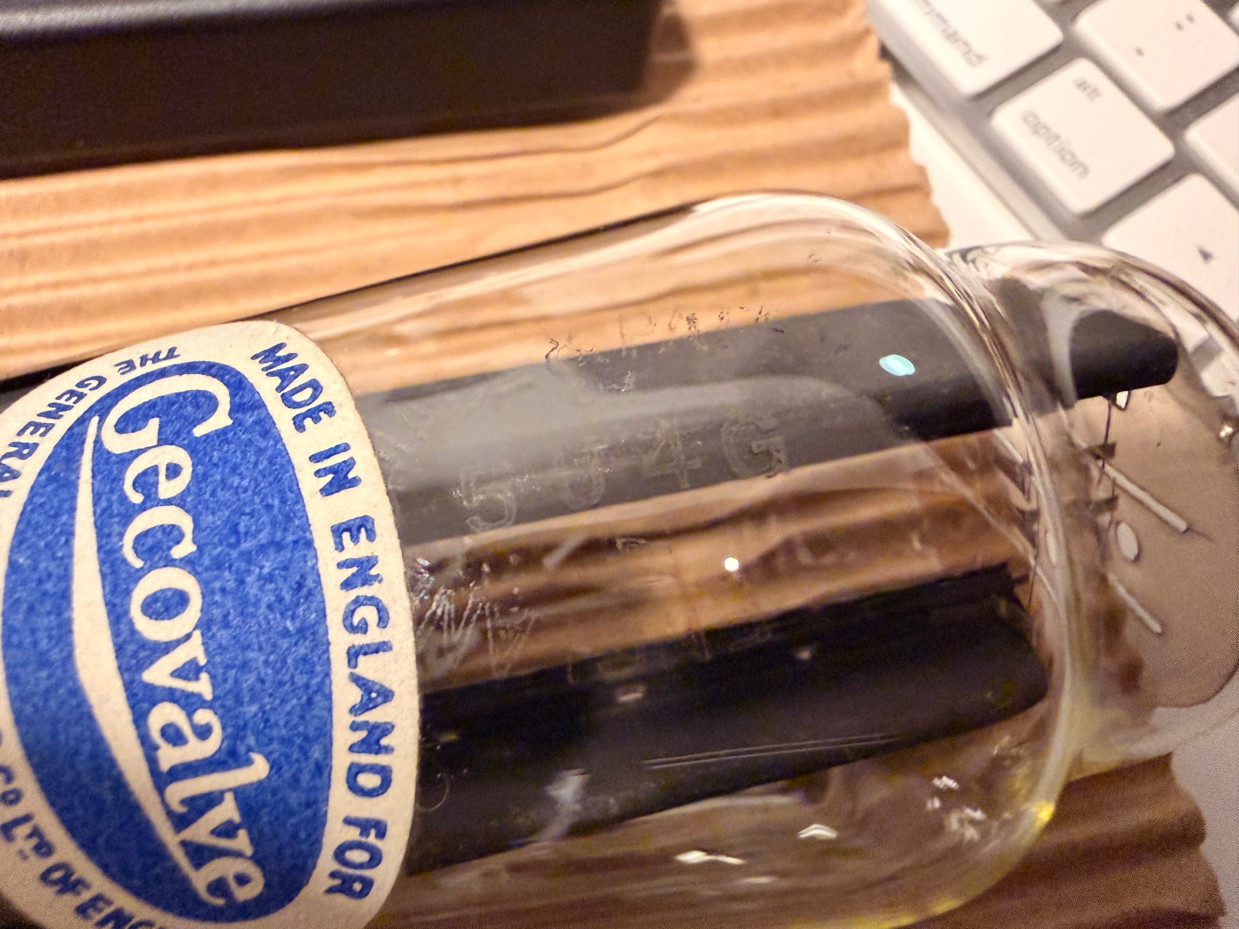 Sold: Matched Pair GEC / MO-V U52 (5U4G) Rectifier Tubes – Black Base ...