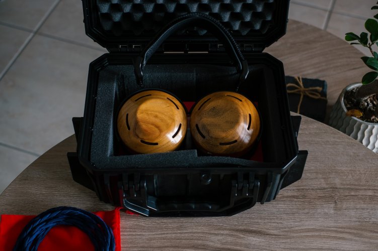 ZMF Atticus Camphor- Pristine - Extra Pads & Cables | Headphone Reviews ...