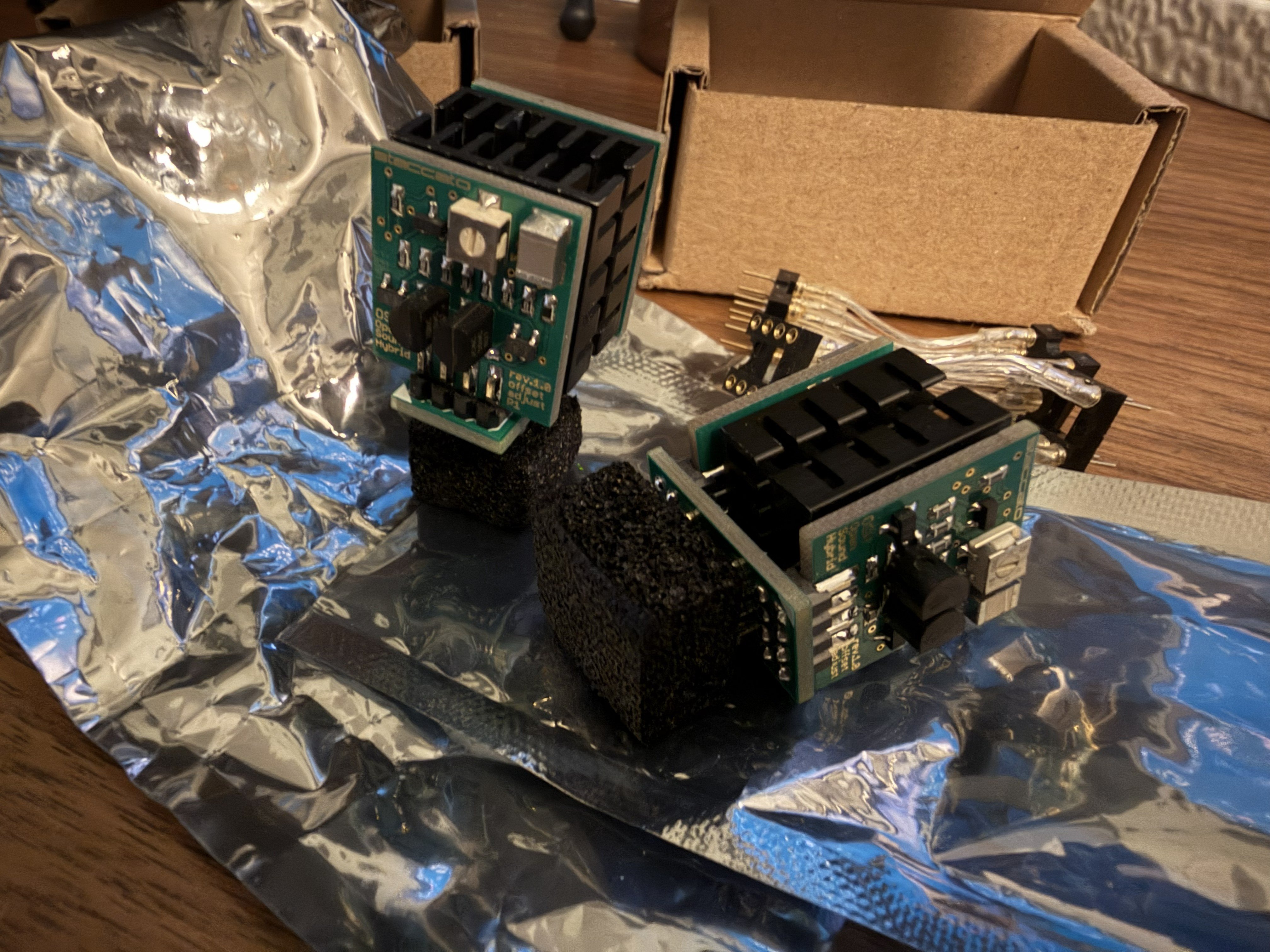 Staccato Dual Discrete Opamp Open Sound Hybrid Horizontal | Headphone ...