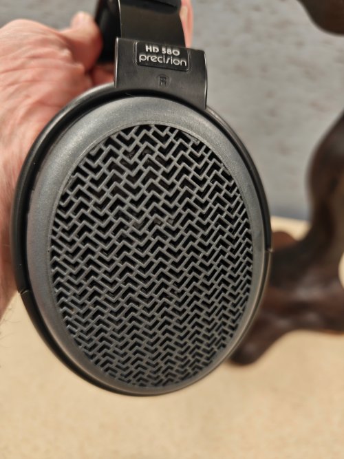 Closed: [CLOSED] Sennheiser HD 580 Precision (raised plate, silver mesh ...