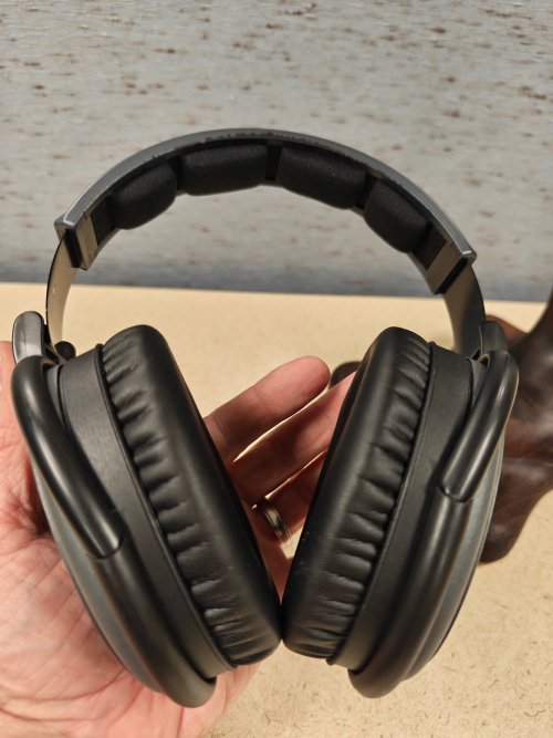 Closed: [CLOSED] Sennheiser HD 580 Precision (raised plate, silver mesh ...