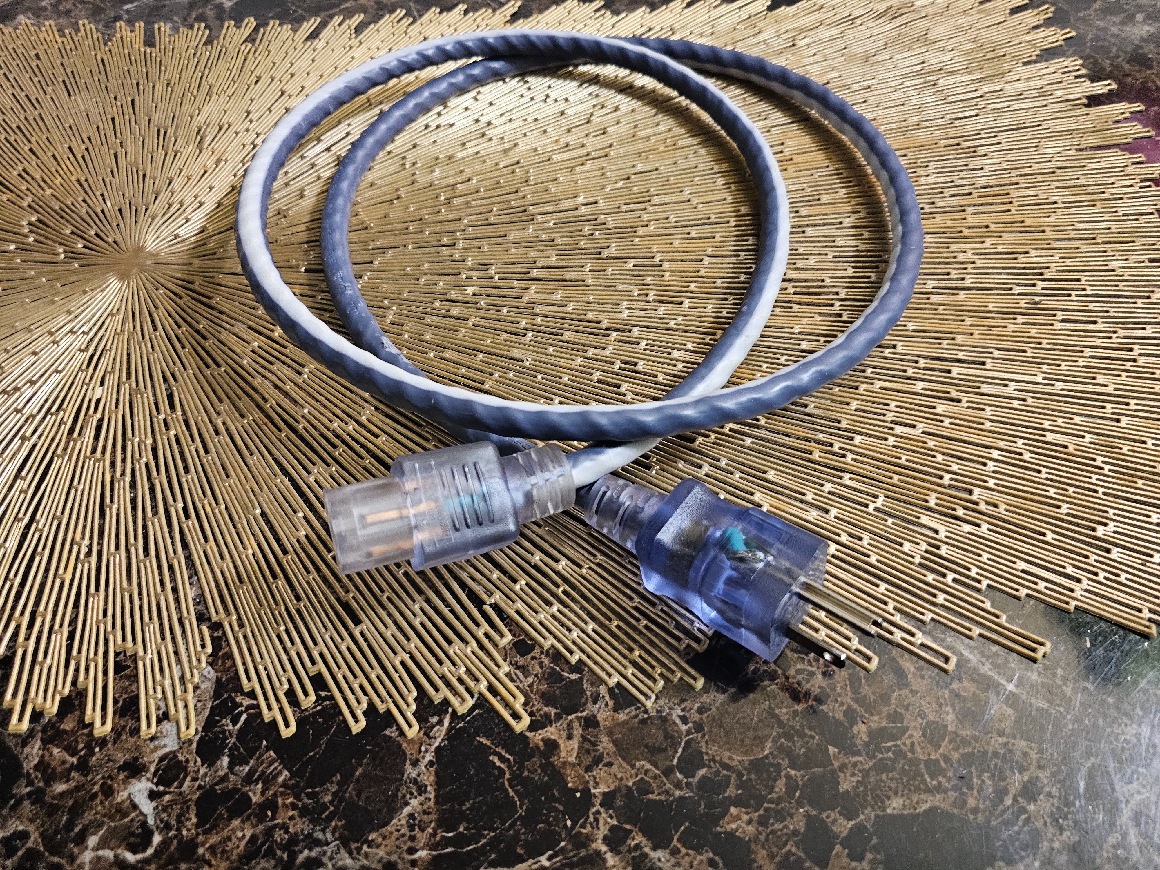 Shunyata Venom 3 Power Cable 5ft | Headphone Reviews and Discussion ...