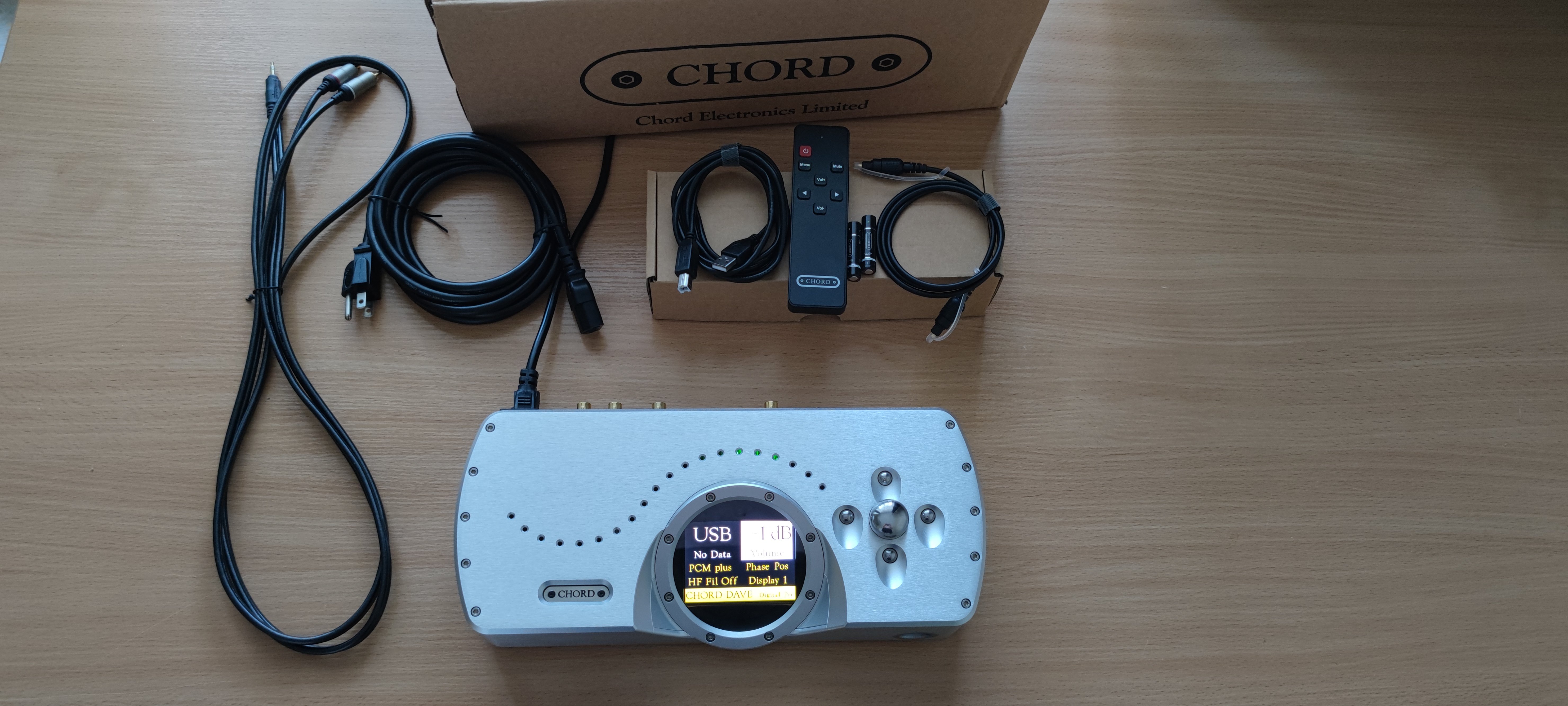 Closed: 🍇 Trades - Chord DAVE - The Ultimate DAC, Preamp & Headphone ...