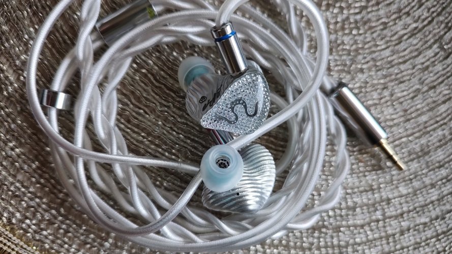 Latest reviews | Headphone Reviews and Discussion - Head-Fi.org