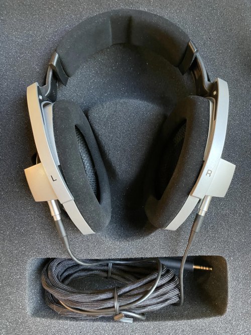 Sold: Sennheiser HD800 Late Production Model Made in Germany ...