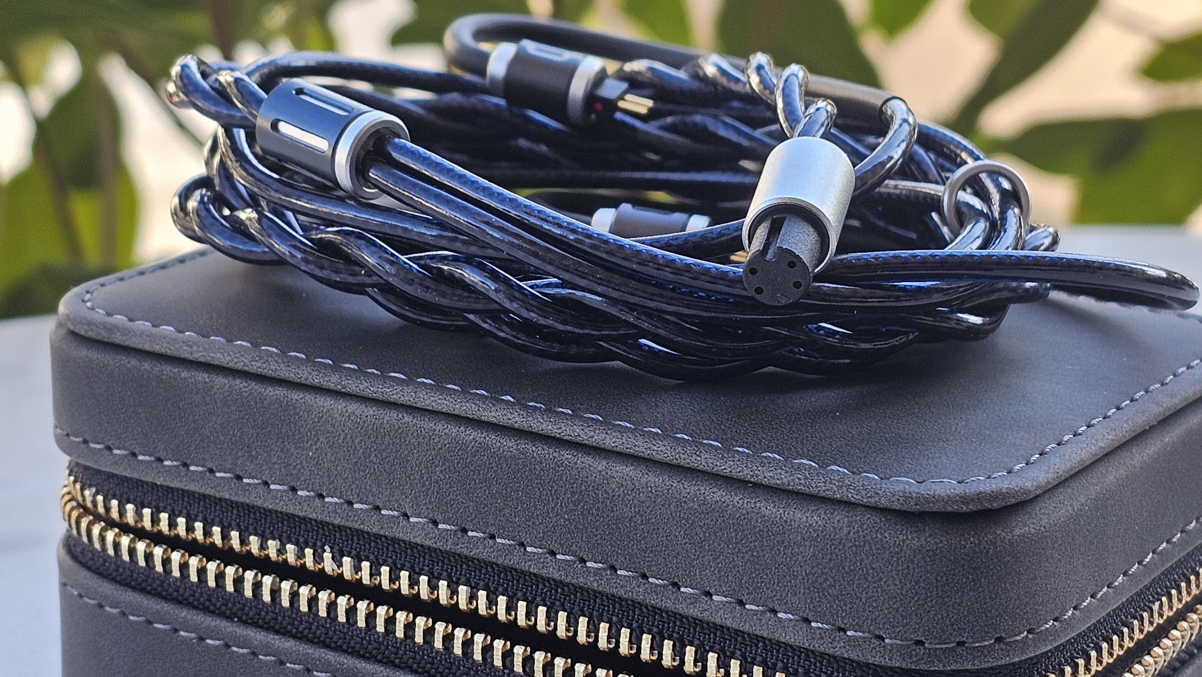 THIEAUDIO HYPE 4 MKII Universal IEM | Headphone Reviews and Discussion ...