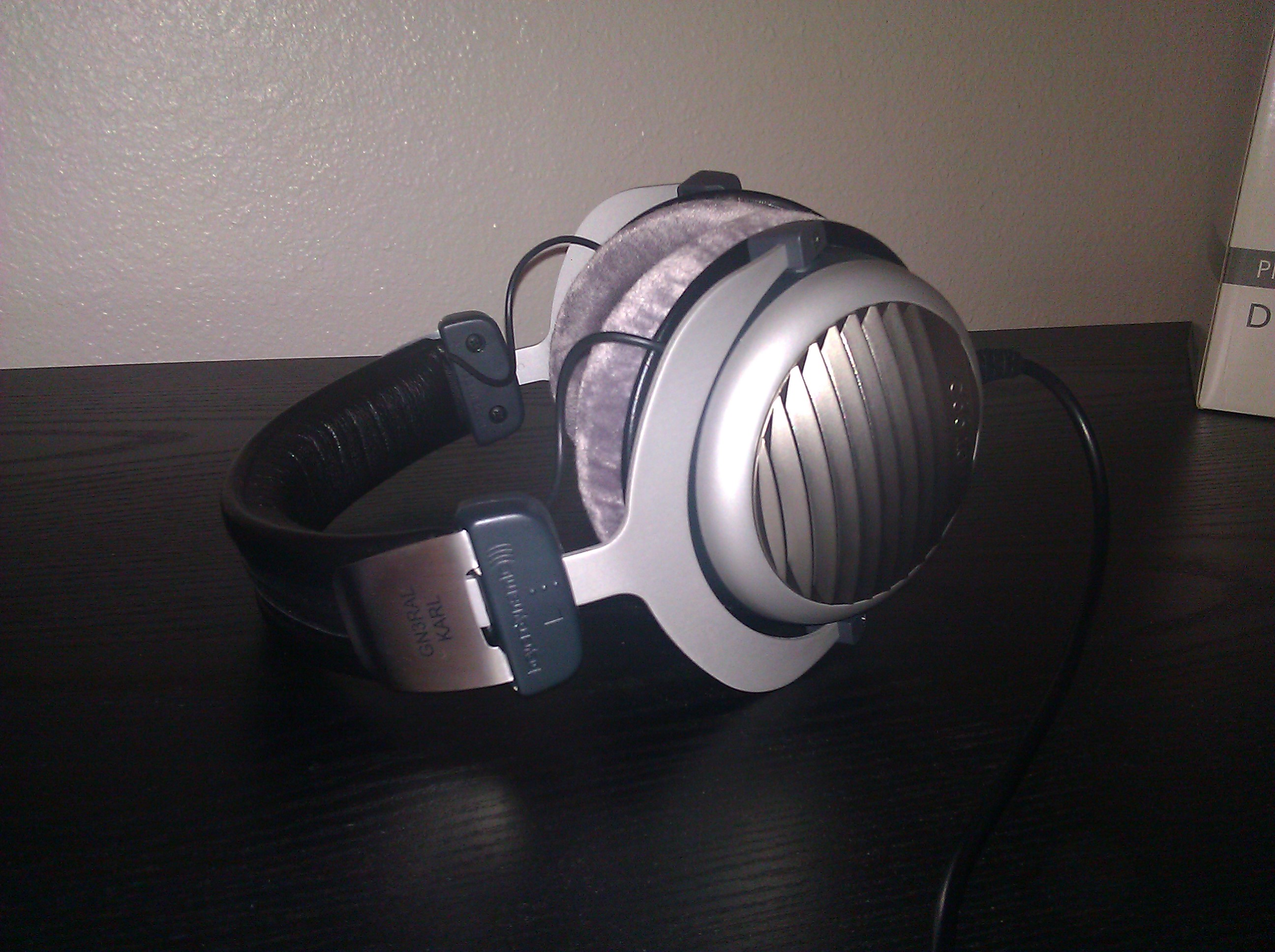 Beyerdynamic DT990 32 ohm review - Crisp sound with perhaps a touch of ...