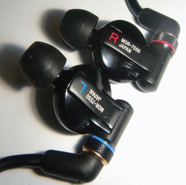 Quick Impression: Sony MDR-7550 | Page 15 | Headphone Reviews and ...