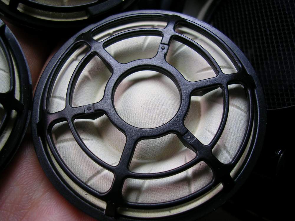 Qualia 010 . SA5000 and SA3000 comparison pics! | Headphone Reviews and ...