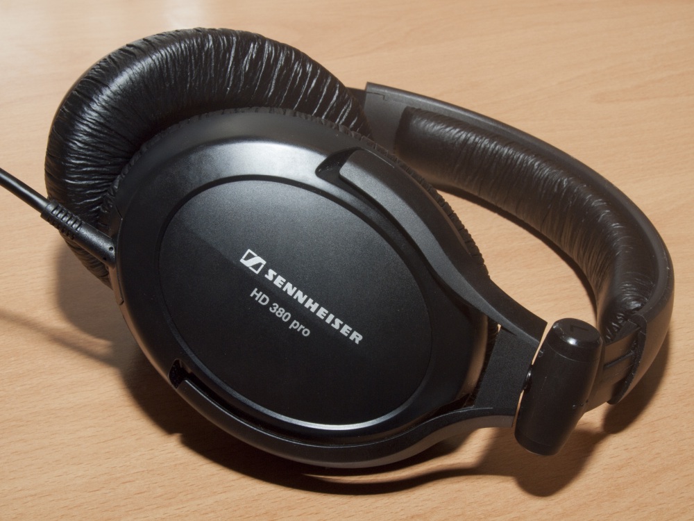 Sennheiser HD 380 pro - photos | Headphone Reviews and Discussion ...