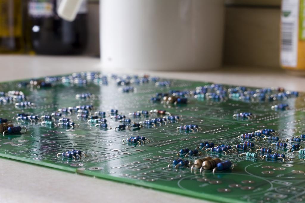 Linkwitz Pluto (v.2.1) loudspeaker build | Headphone Reviews and ...