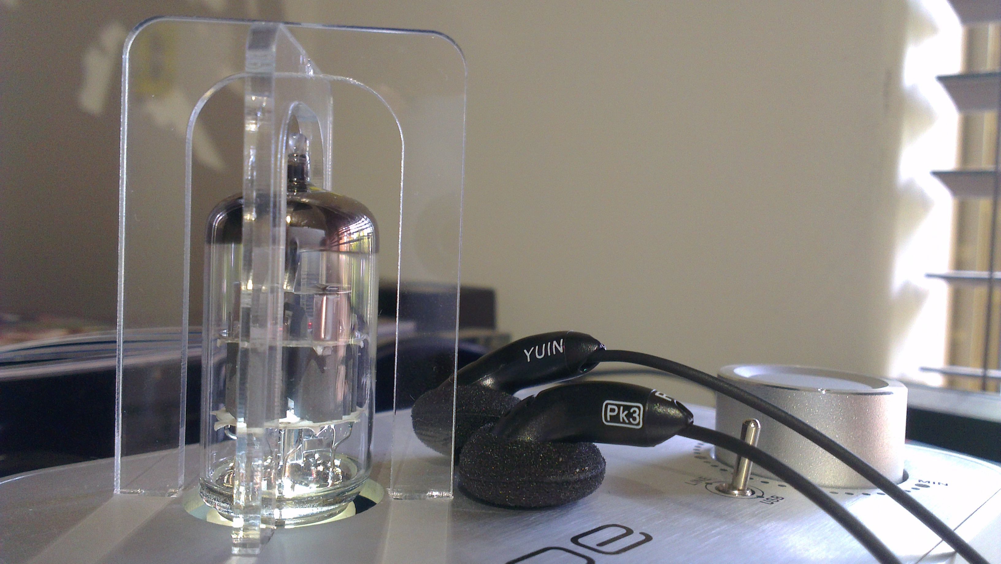 [Impression] Yuin PK3 earbuds : What... kind of sorcery is this ...