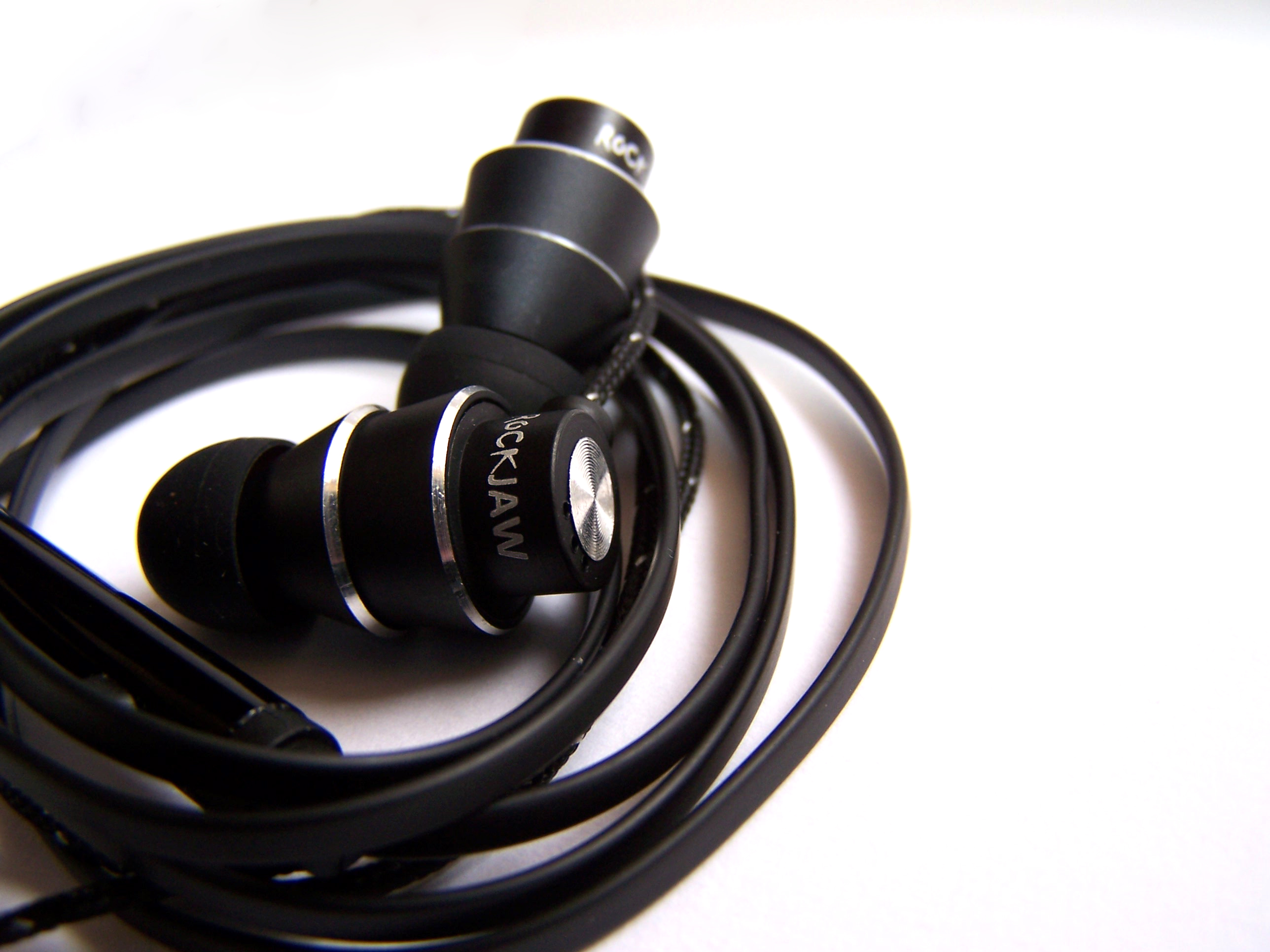 ROCK JAW - UK Engineered in-ears and over ear. Hello to one and all ...