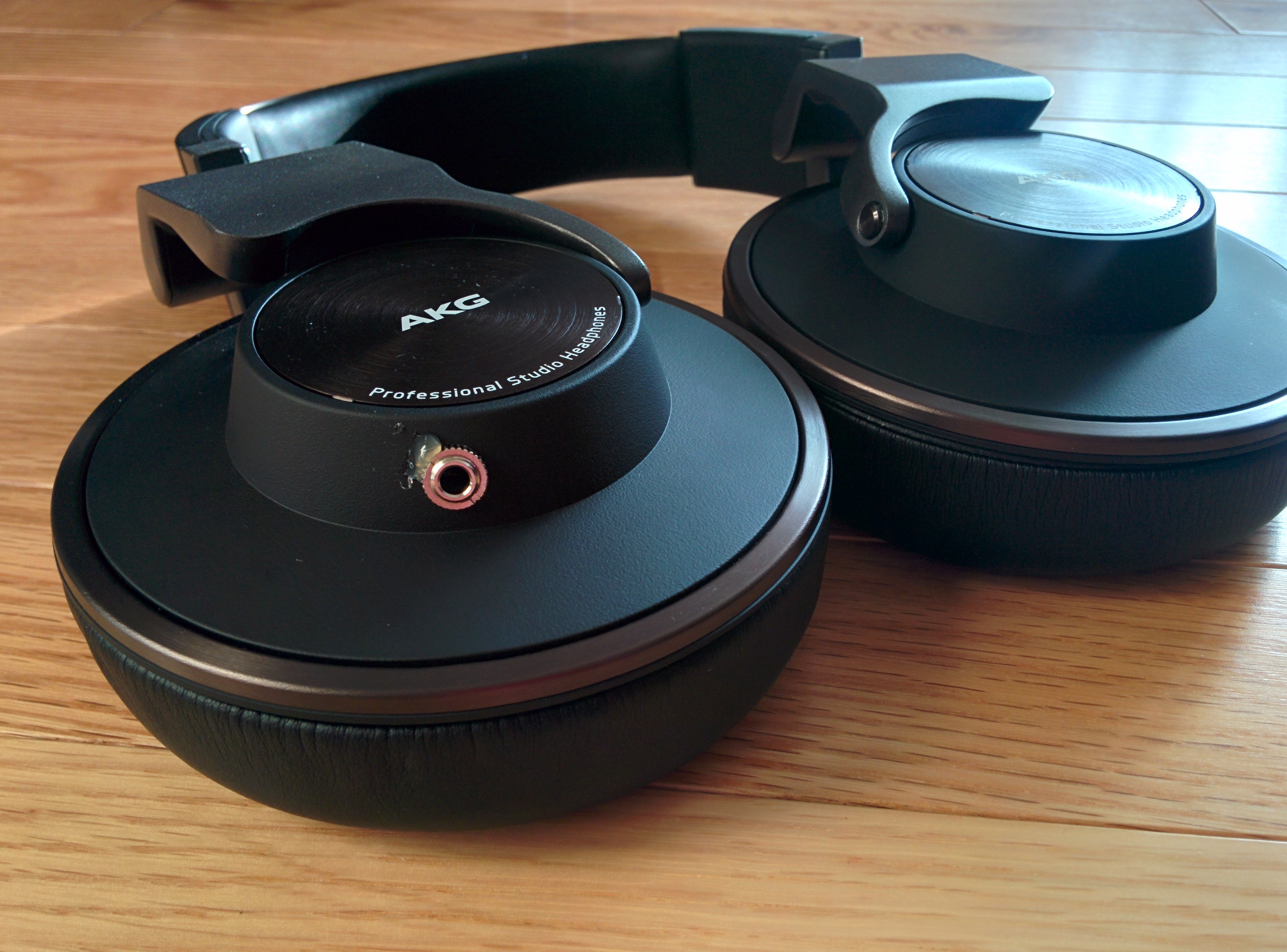 How-to AKG K553 Pro Detachable Cable Mod (and for K550 and K551) (lot ...