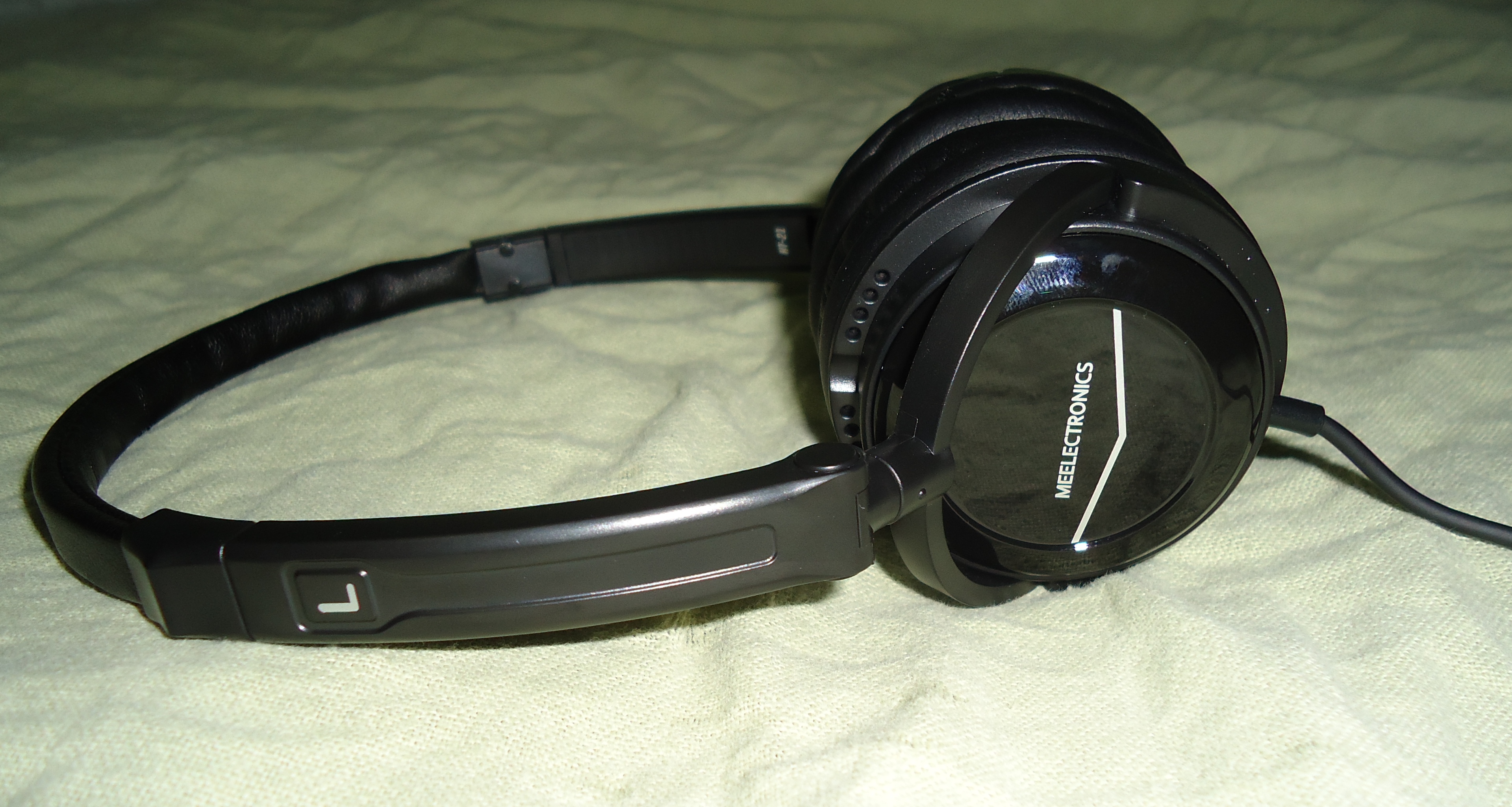 MEElectronics HT-21 Travel Lightweight Headphone with Swivel Cups ...