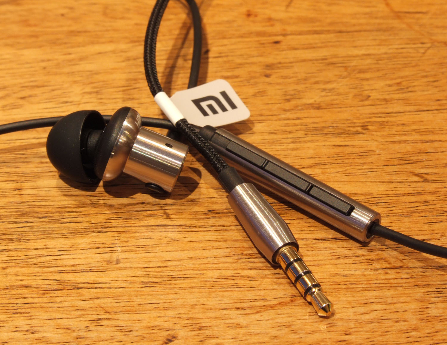 Xiaomi Mi Hybrid Earphone In-Ear Headphones Multi-unit Circle Iron ...
