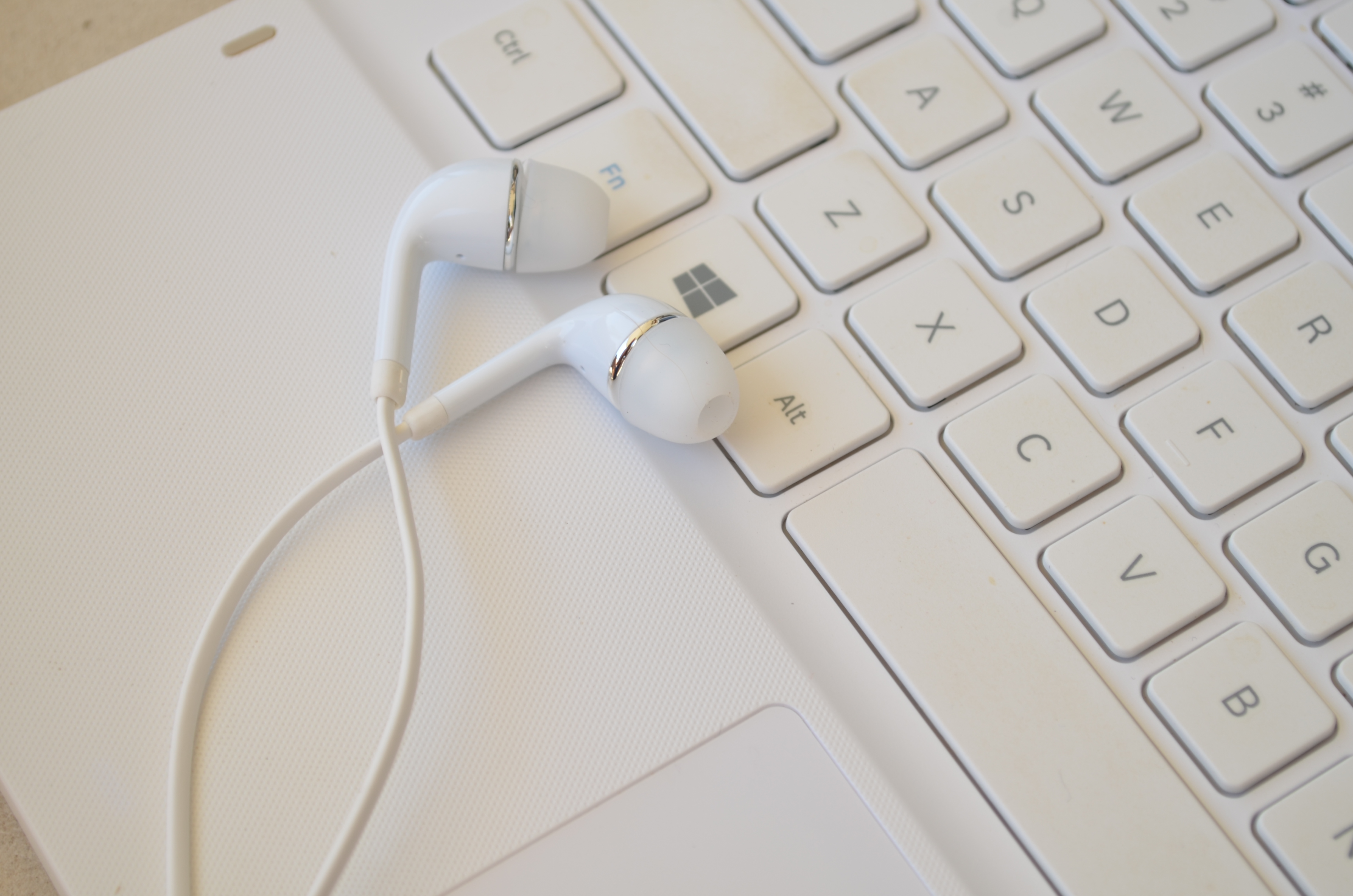 Samsung EHS64AVFWEG IEM Review | Headphone Reviews and Discussion ...