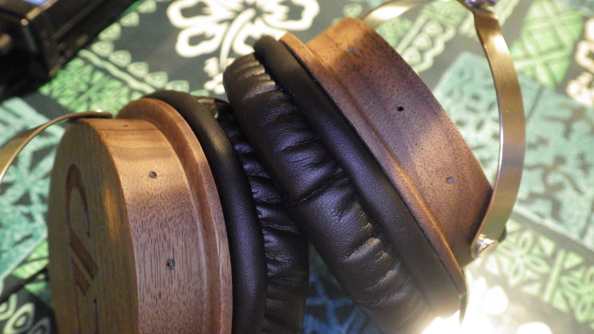 The Hardest hitting Headphones are.. ( "The EXTREME BASS Club") | Page ...