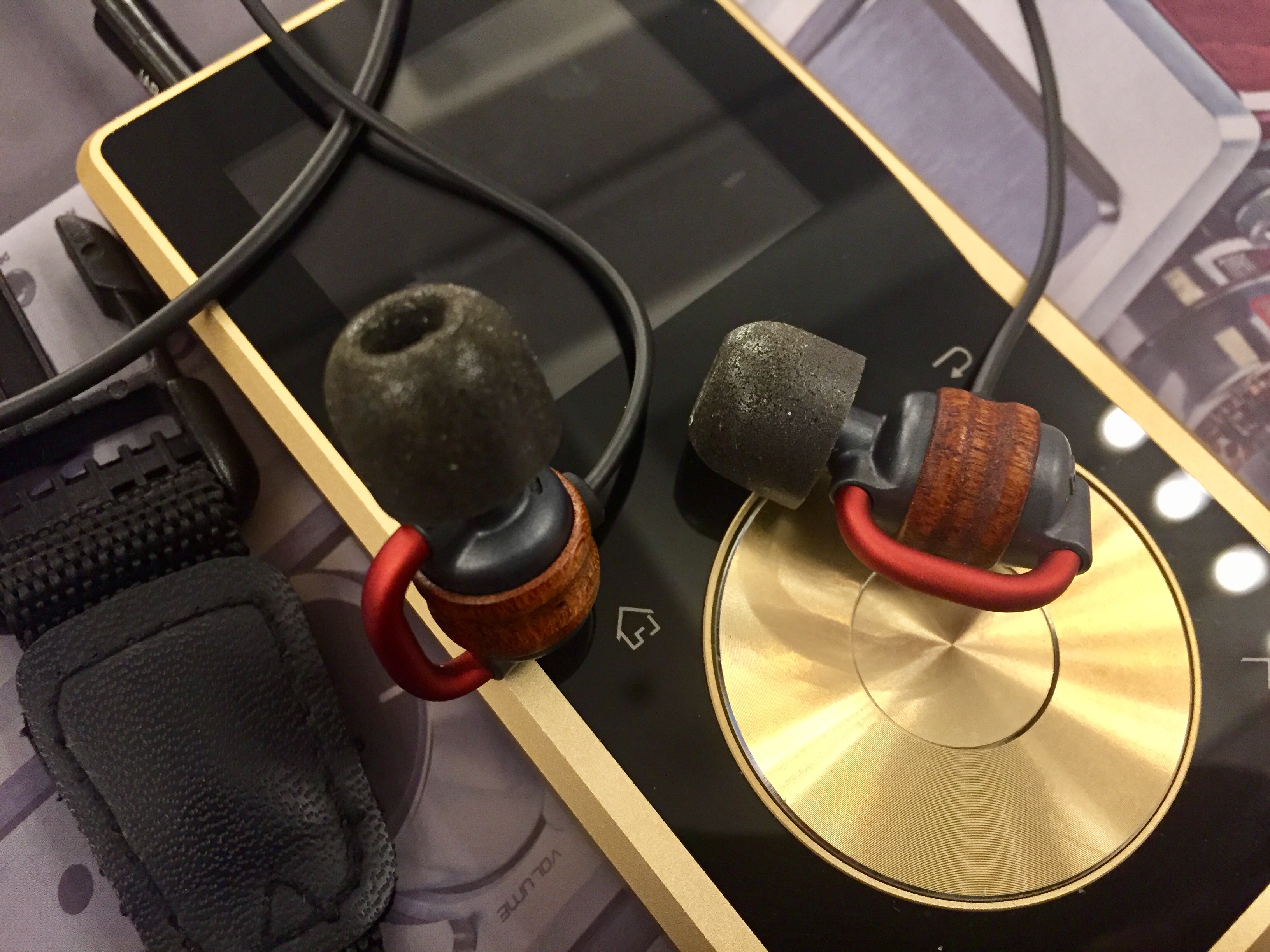 Pics Of Headphones Rules ONE PIC NO WORDS Page 435 Headphone 